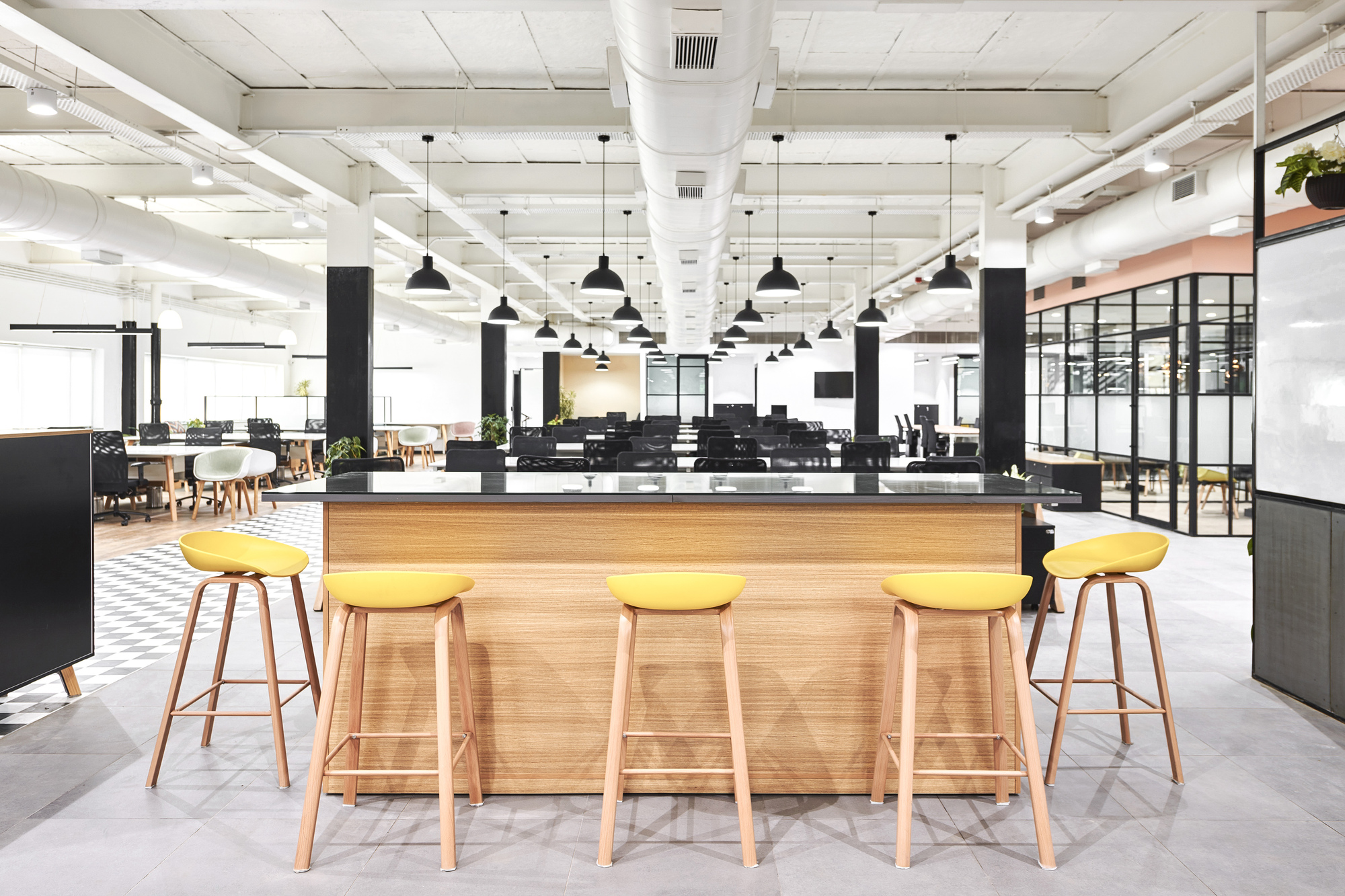 Gallery of Publicis India Office Mumbai / Shiraz Jamali Architects - 5