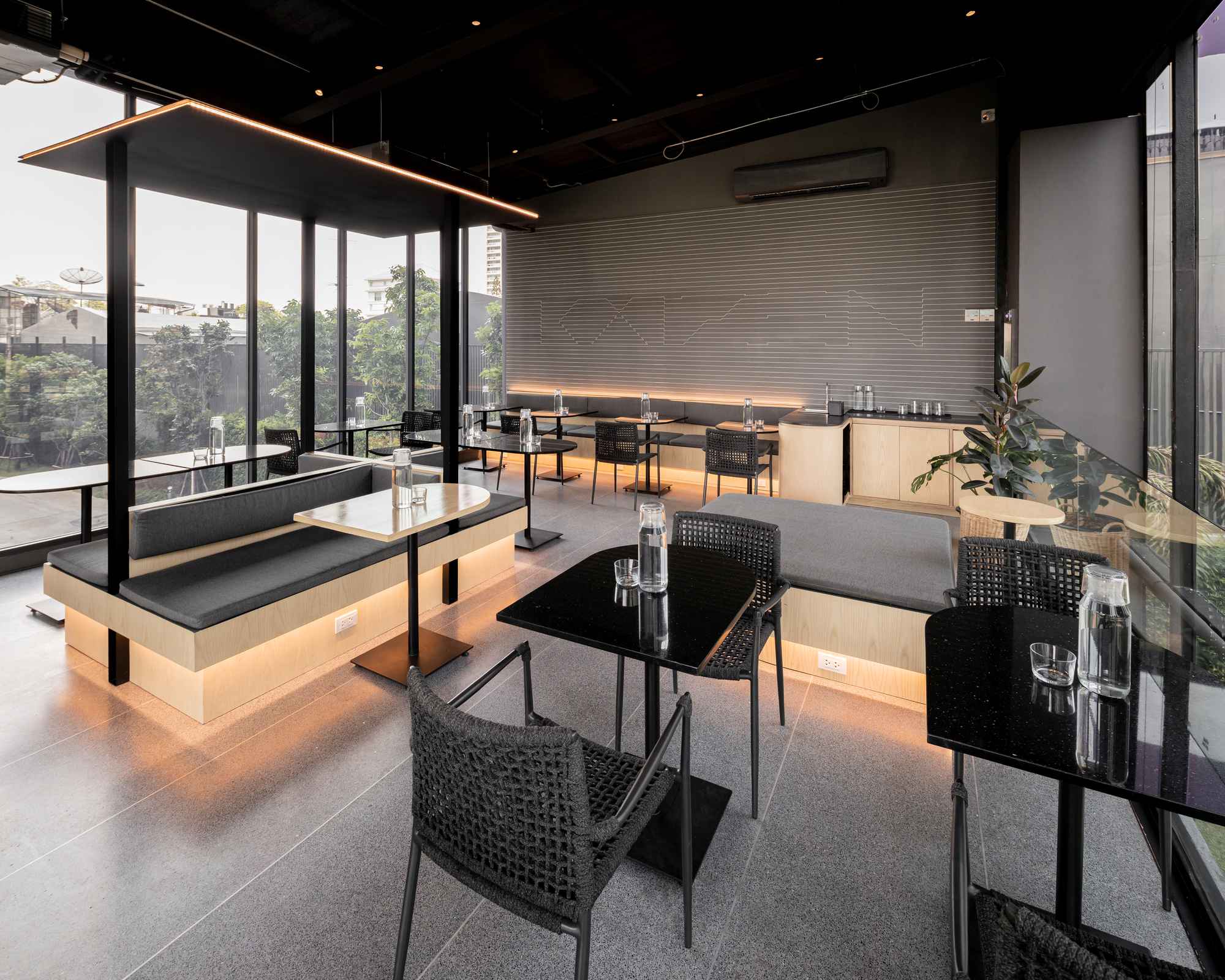 Gallery of Kaizen Coffee / space+craft - 14