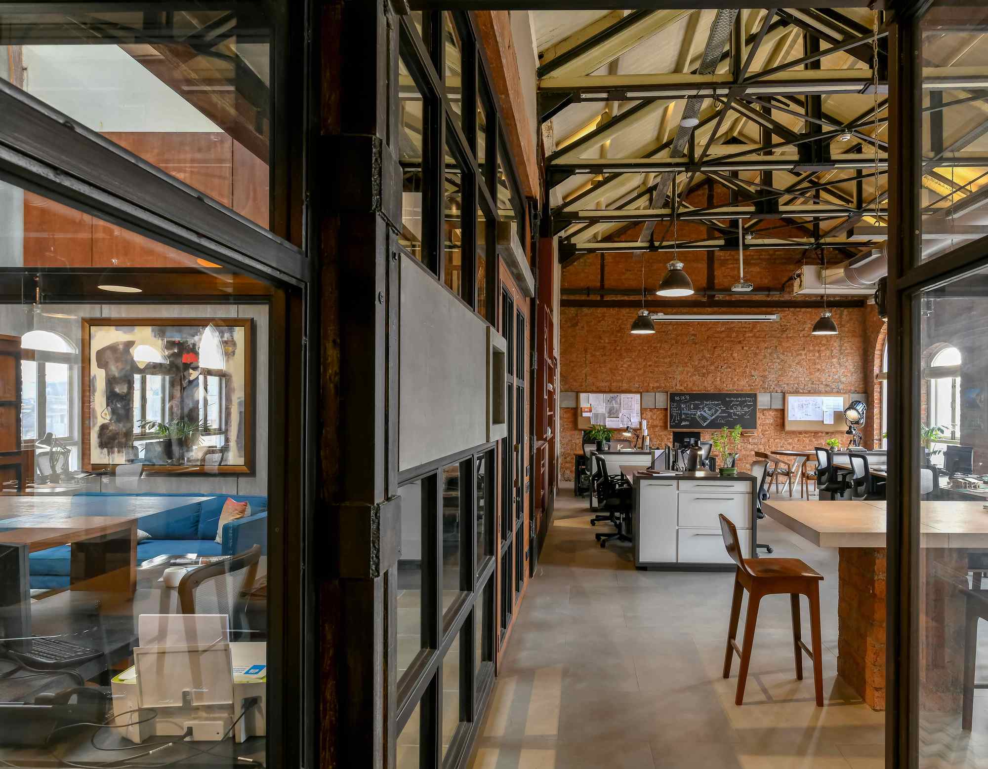 Gallery of The Loft Studio Space / Studio PKA - 29