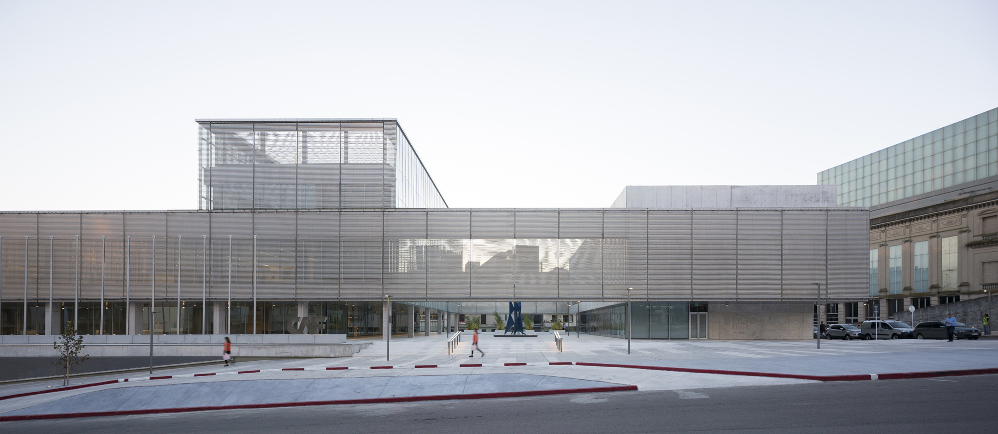 Gallery of CAF Headquarters / LAPS Arquitectos - 23