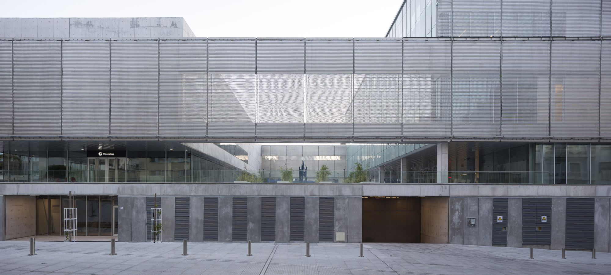 Gallery of CAF Headquarters / LAPS Arquitectos - 8