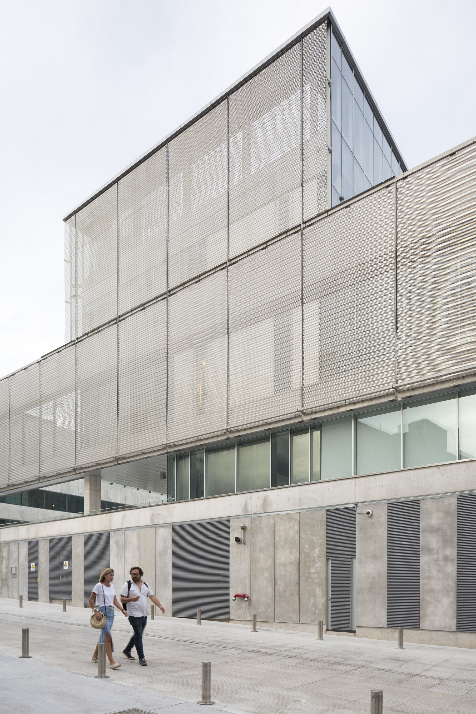 Gallery of CAF Headquarters / LAPS Arquitectos - 19