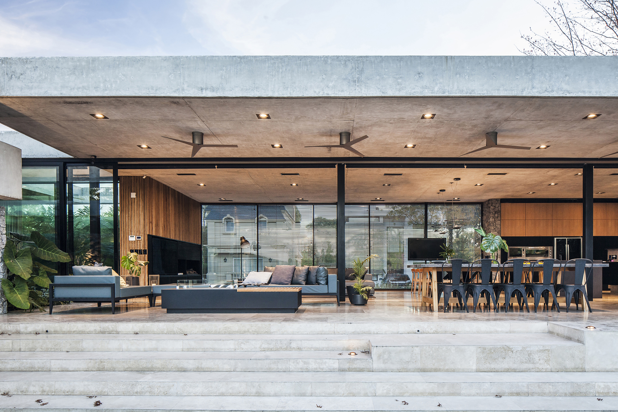 Gallery of BT House / Jorgelina Tortorici & Asociados - 24