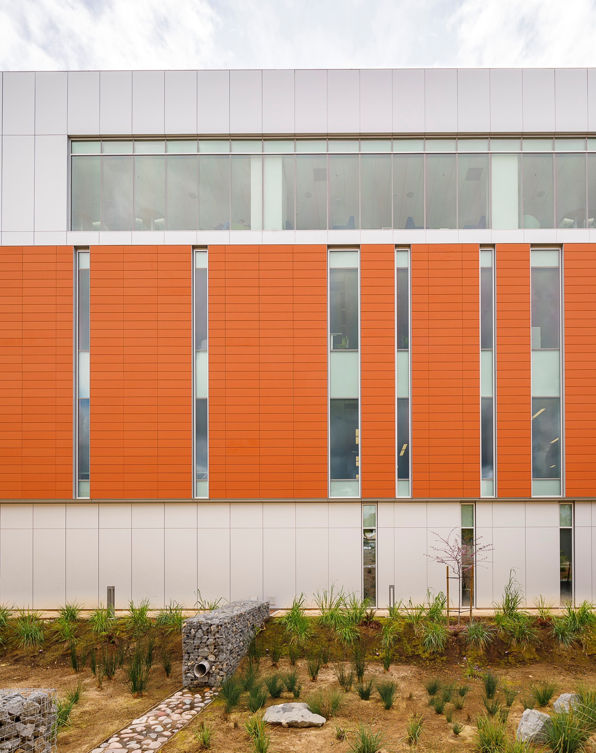 Gallery of Palomar College Learning Resource Center / LPA - 10