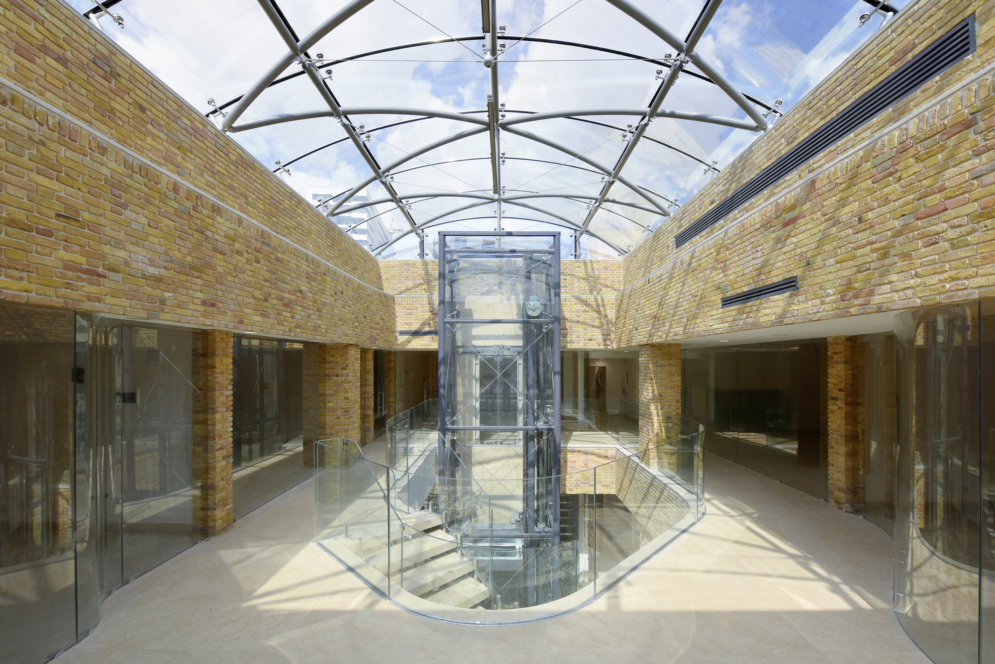 Gallery of Cheshm-o-Cheragh Bazaar / ABAR Office - 10