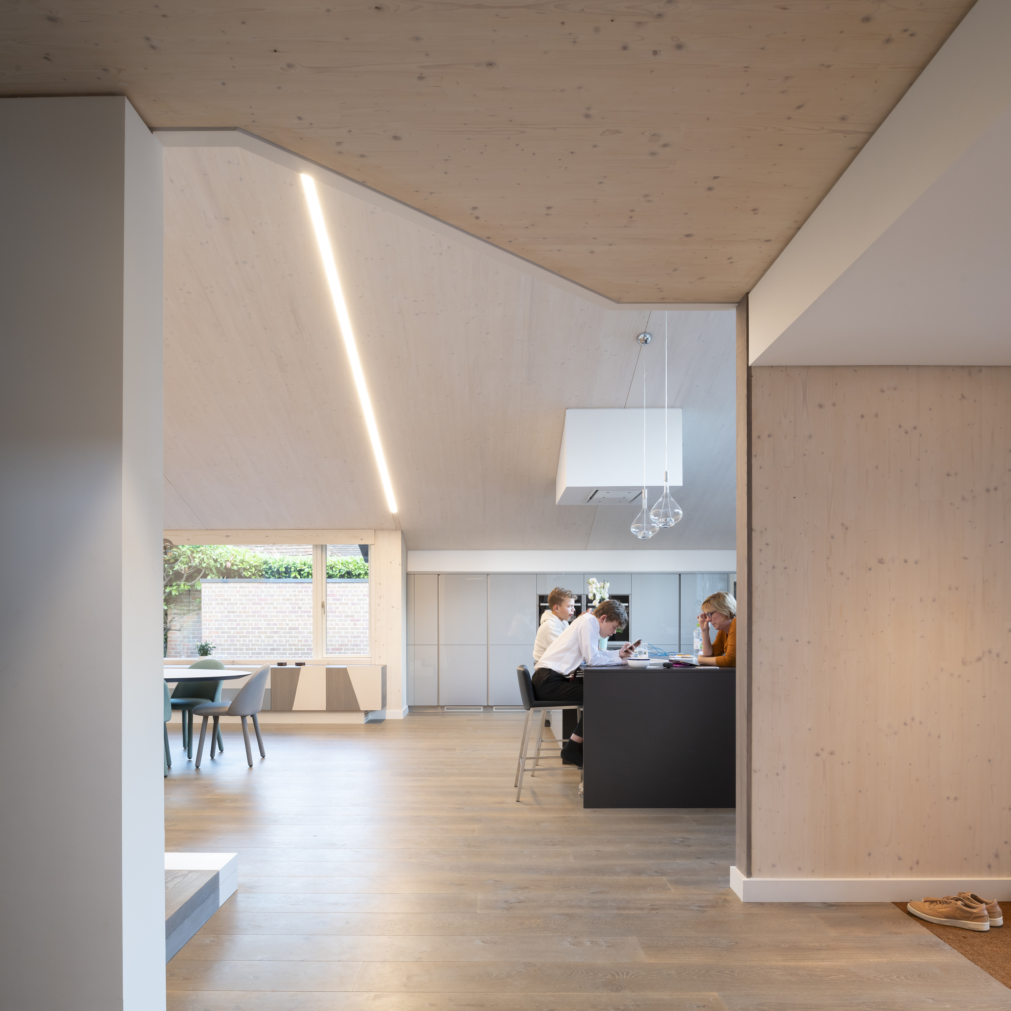 Gallery of Push-Pull House / Cullinan Studio - 13