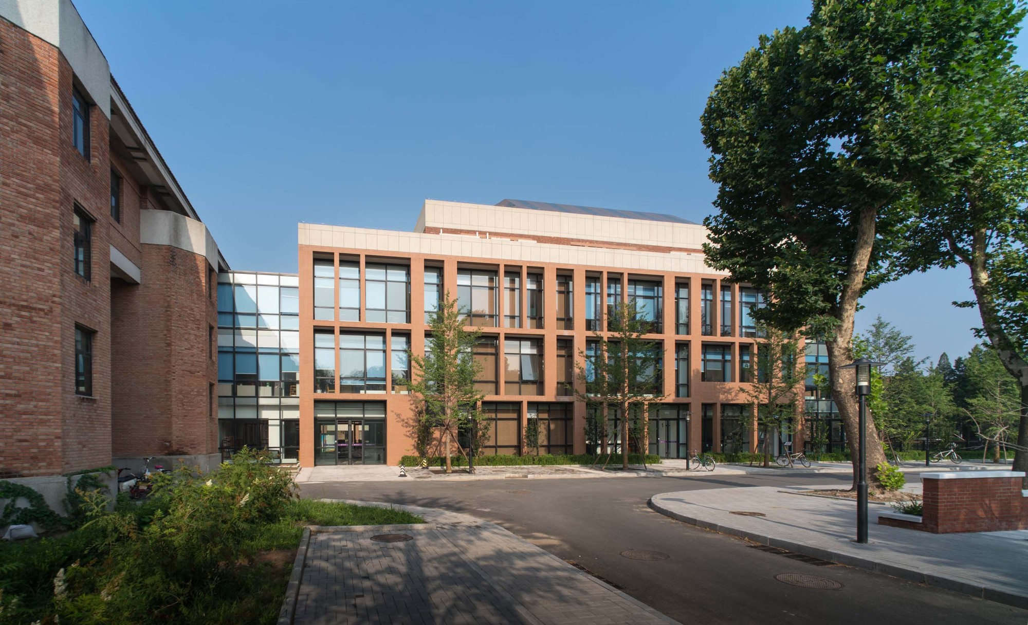 Gallery of 4th Phase Addition of Tsinghua University Library / THAD - 6