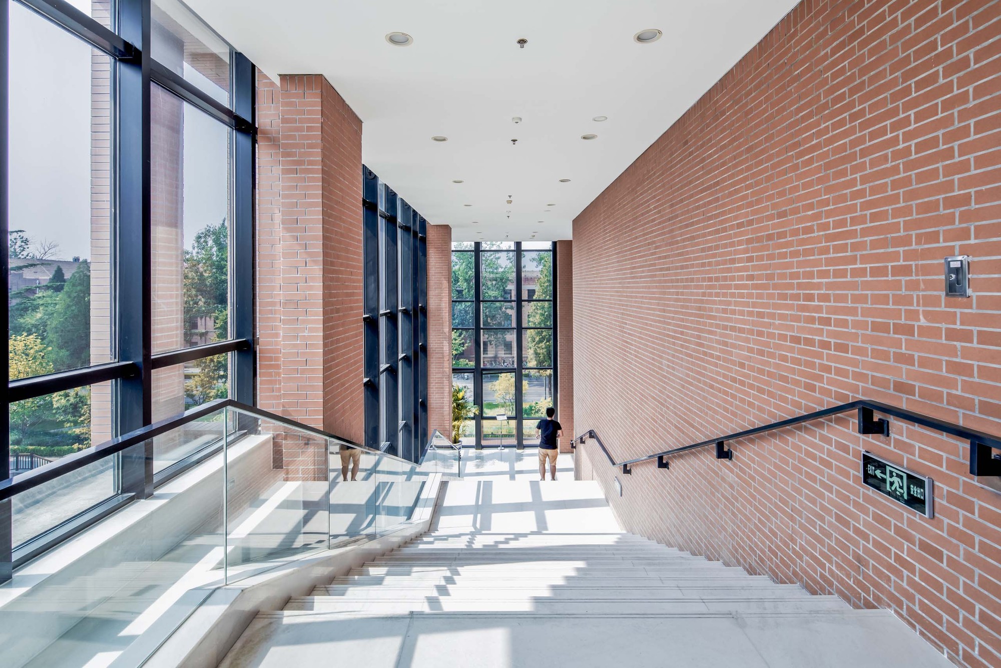 Gallery of 4th Phase Addition of Tsinghua University Library / THAD - 9