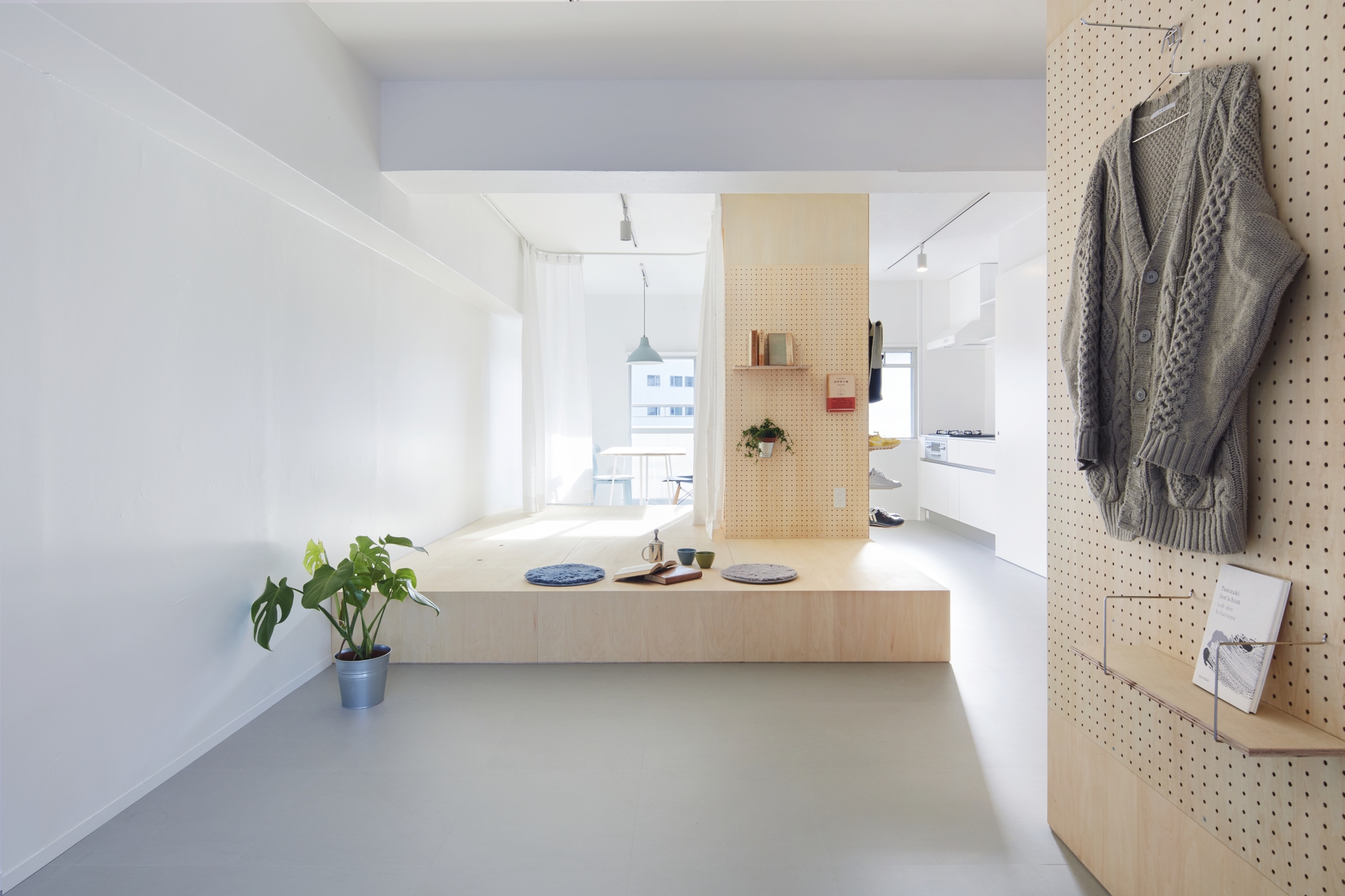 Gallery of Apartments in Senri / nmstudio architects + Nozoe Shimpei Architects - 4