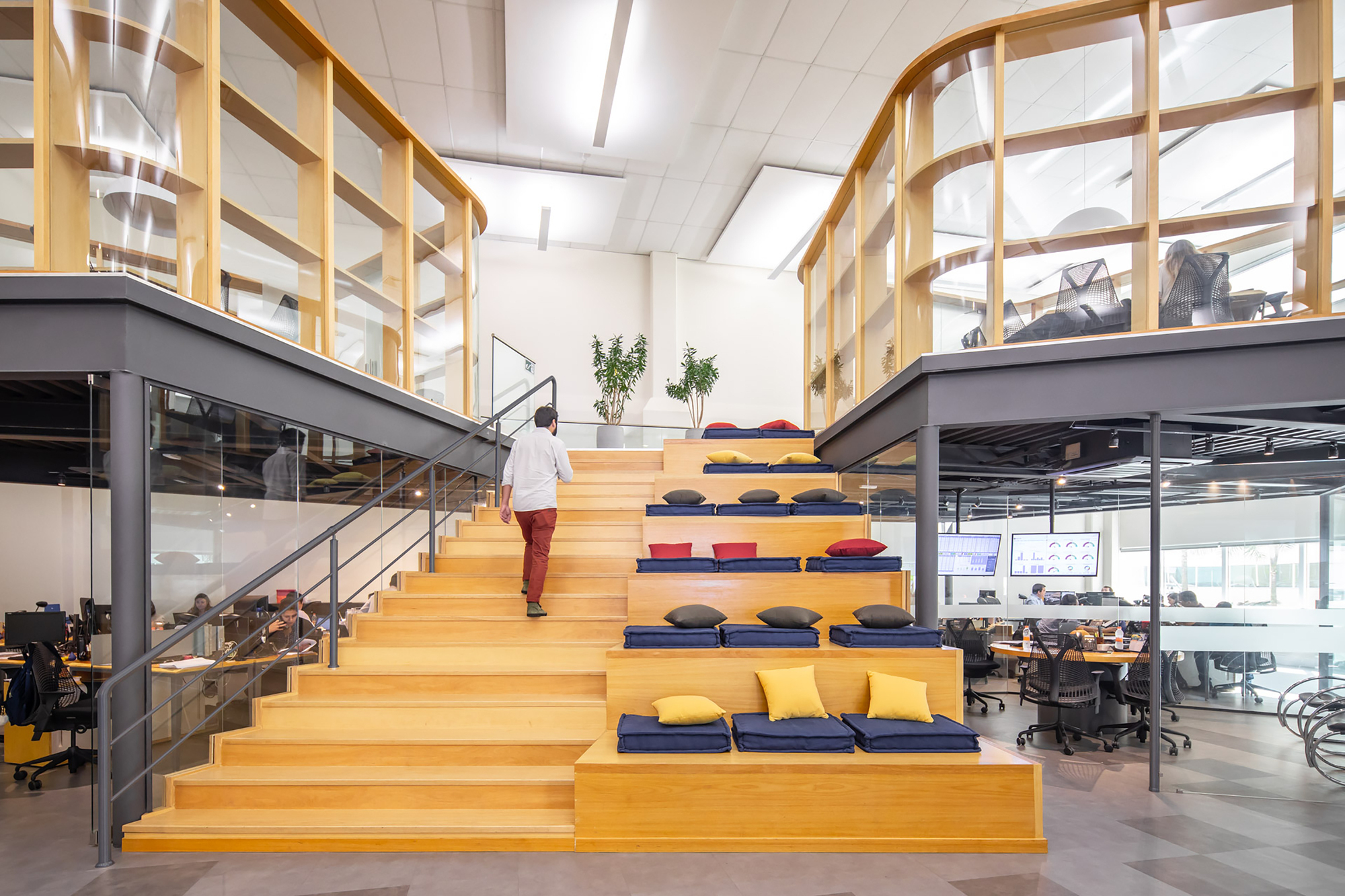 Gallery of Workspace Architecture: 15 Projects from Brasil - 7