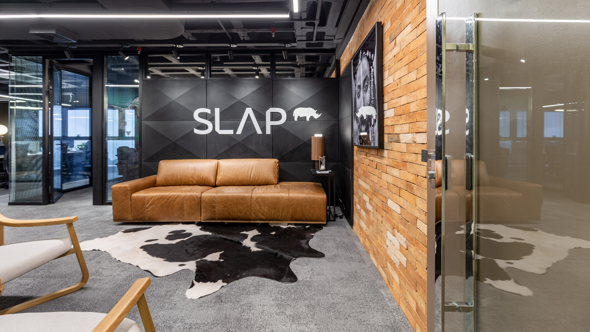 Galería de Oficina Slap Hub / Projetebem Arquitetura - 8