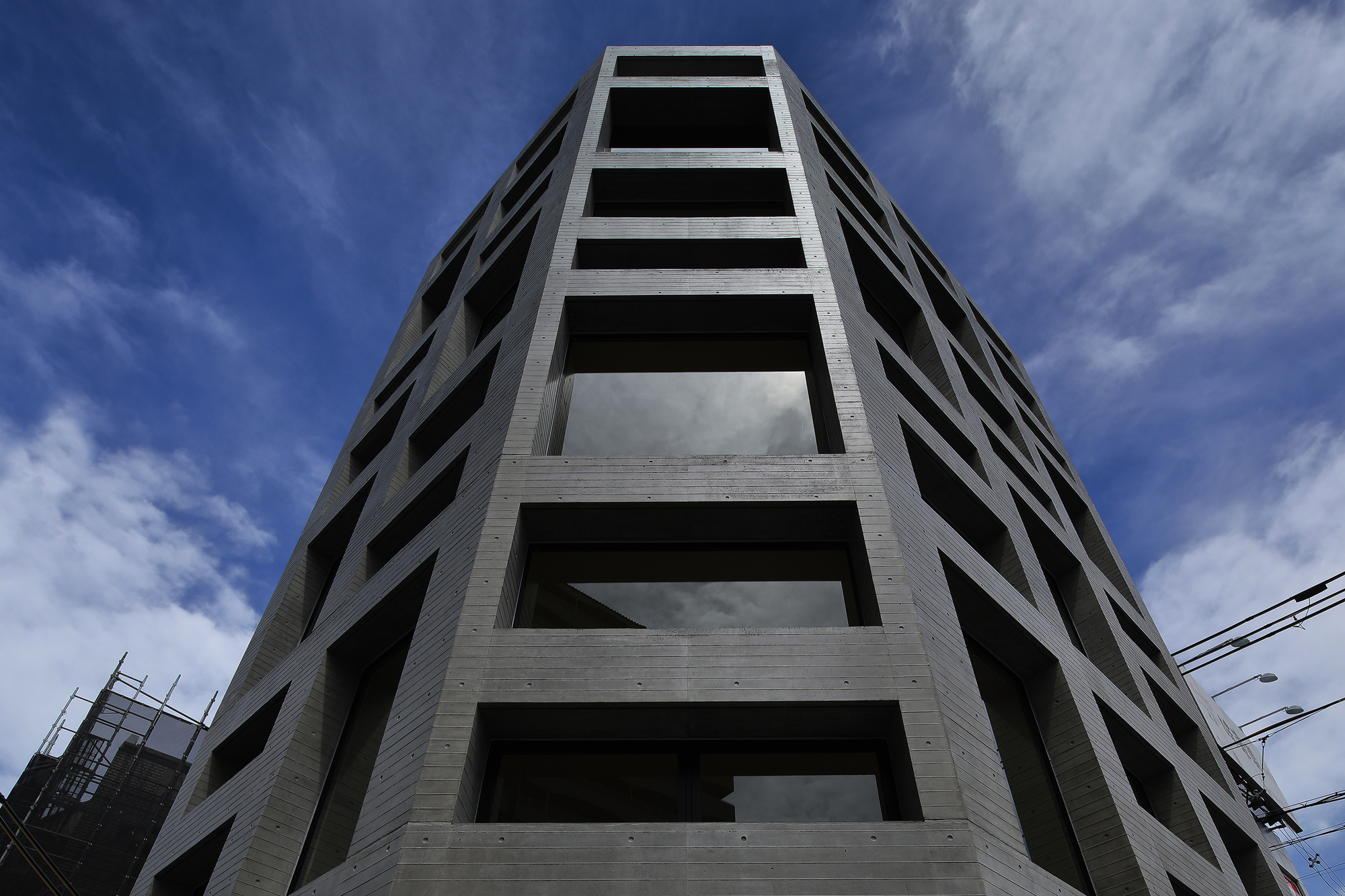 Gallery of Grid Commercial Building / T-Square Design Associates - 9