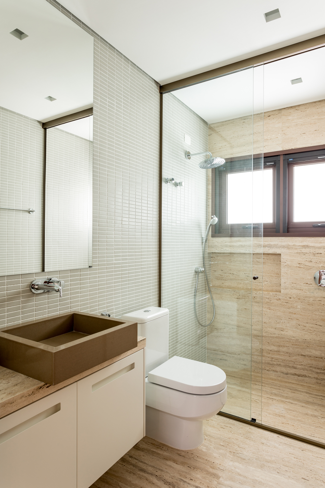 Galería de ¿Cuáles son los mejores revestimientos para baños? - 13