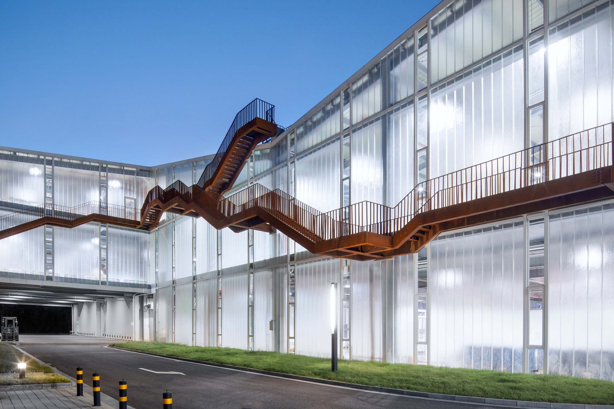 Gallery of Zhejiang Factory / gad · line+ studio - 11