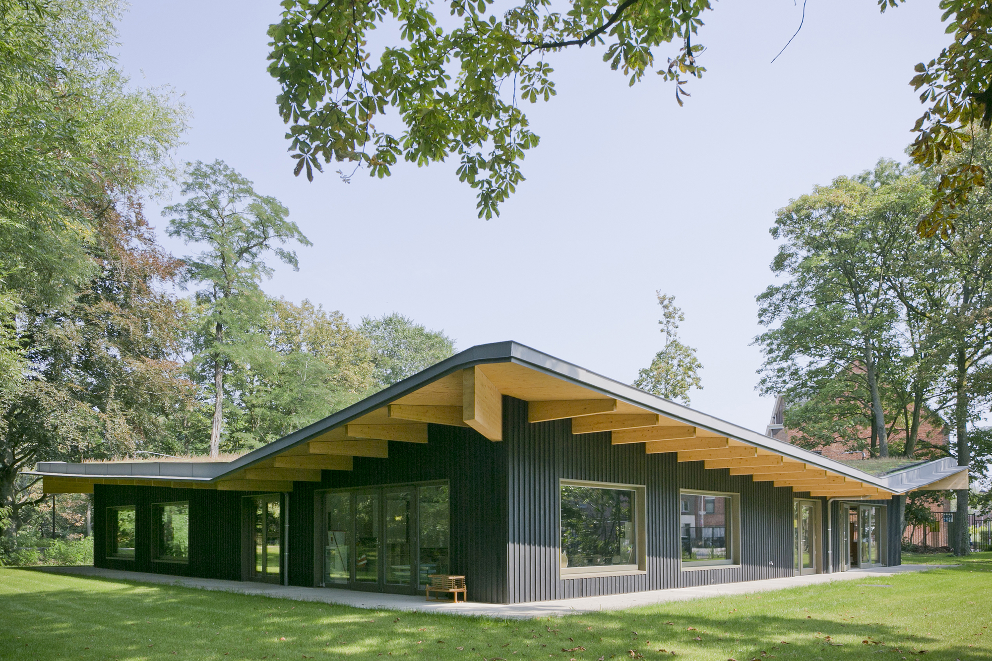 Gallery of Groenendaal Primary School Park Classrooms / HUB - 15