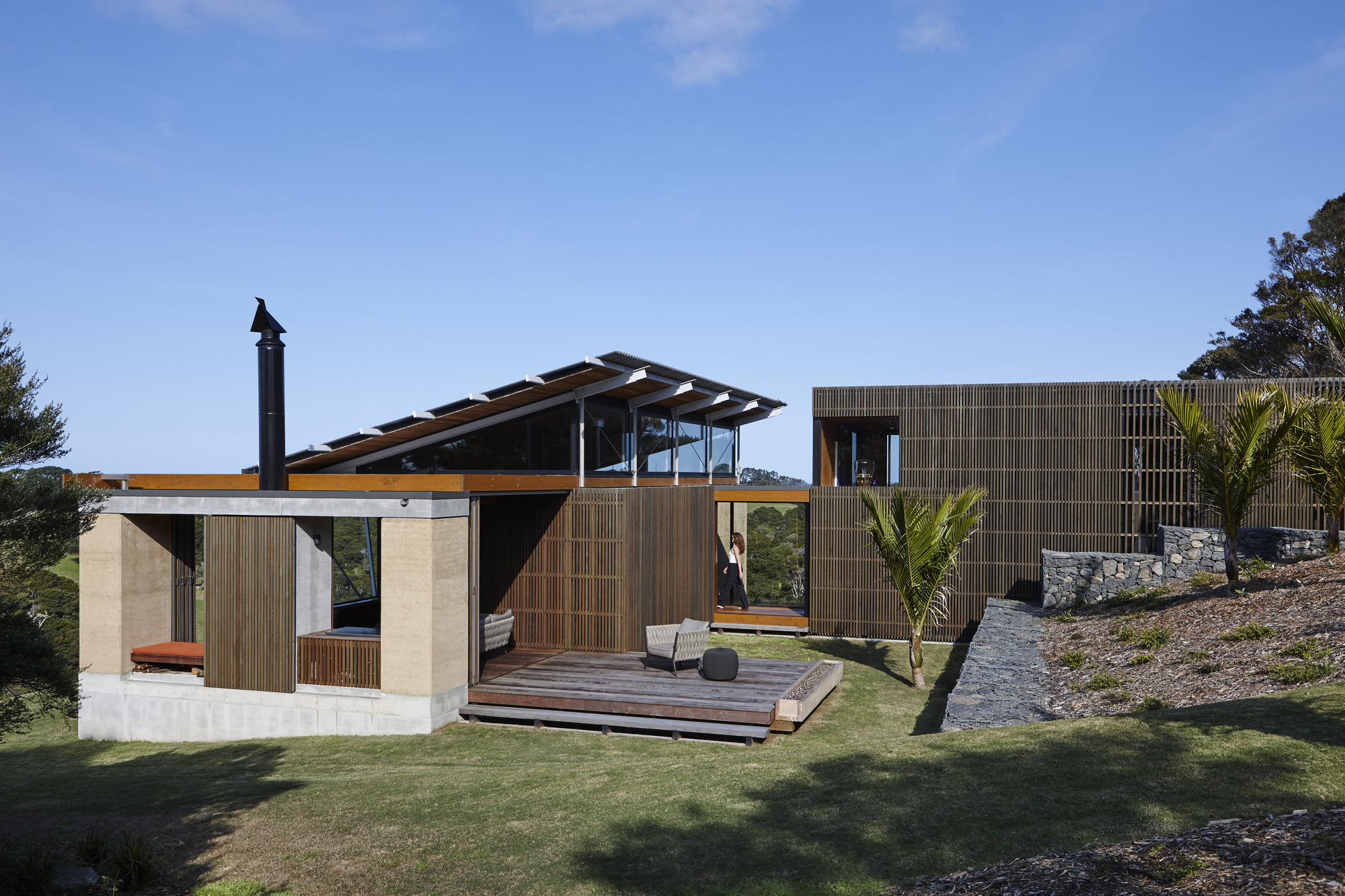 Gallery of Tutukaka House / Herbst Architects - 14