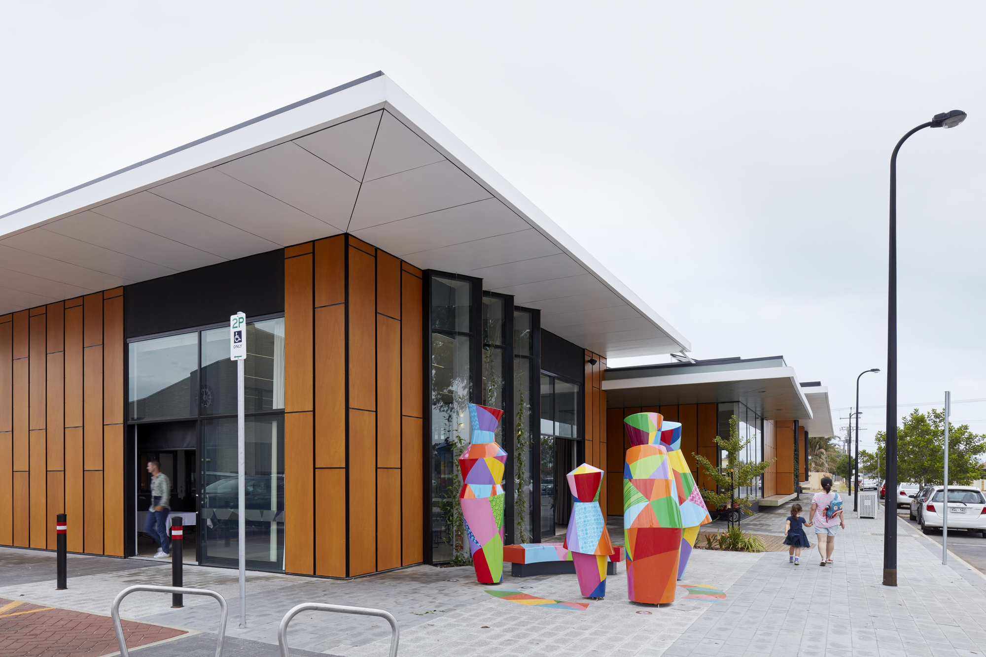 Gallery of Parks Library / JPE Design Studio - 7