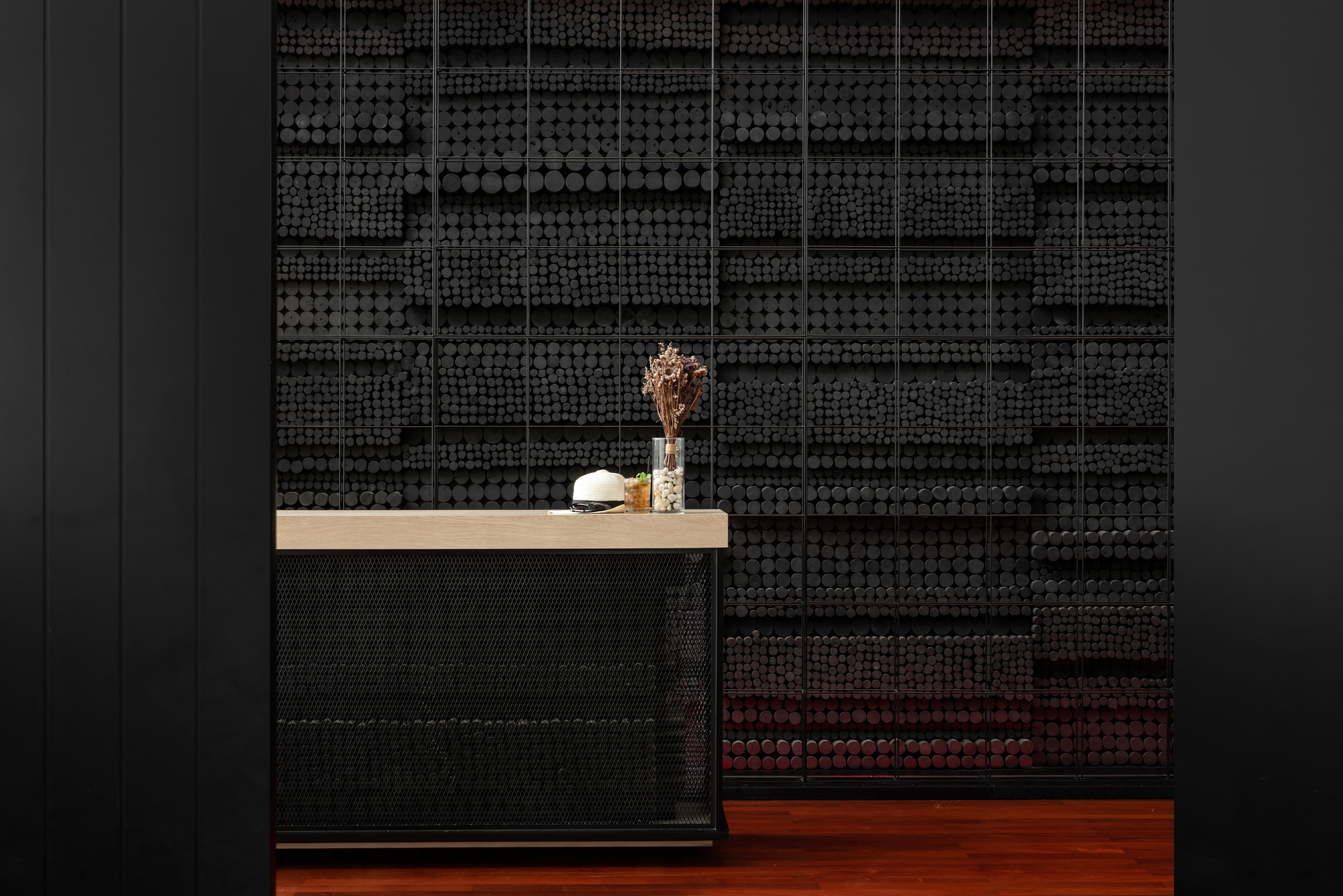 Galería de Restaurante Grillicious / ForX Design Studio - 11