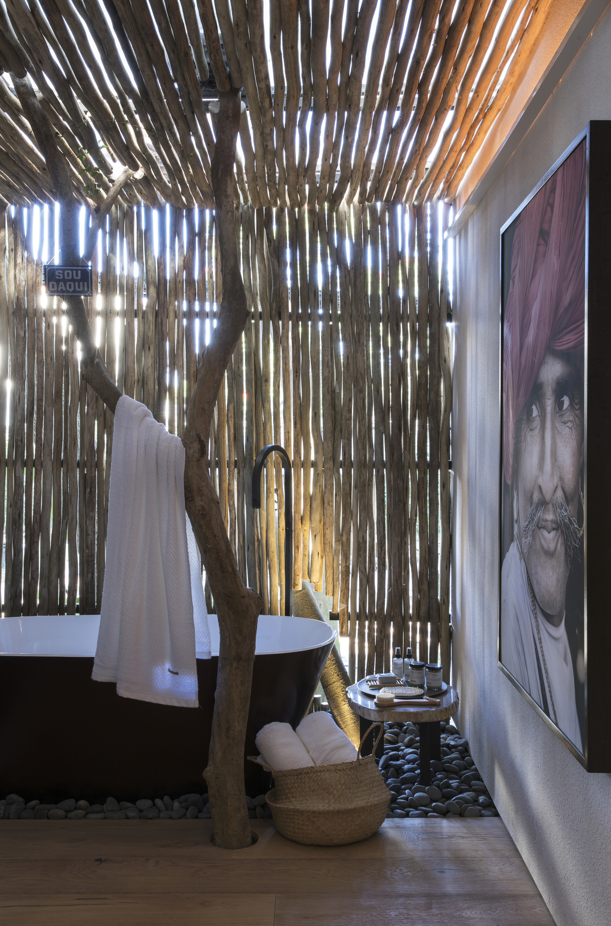 Gallery of Roots House / Triplex Arquitetura - 10