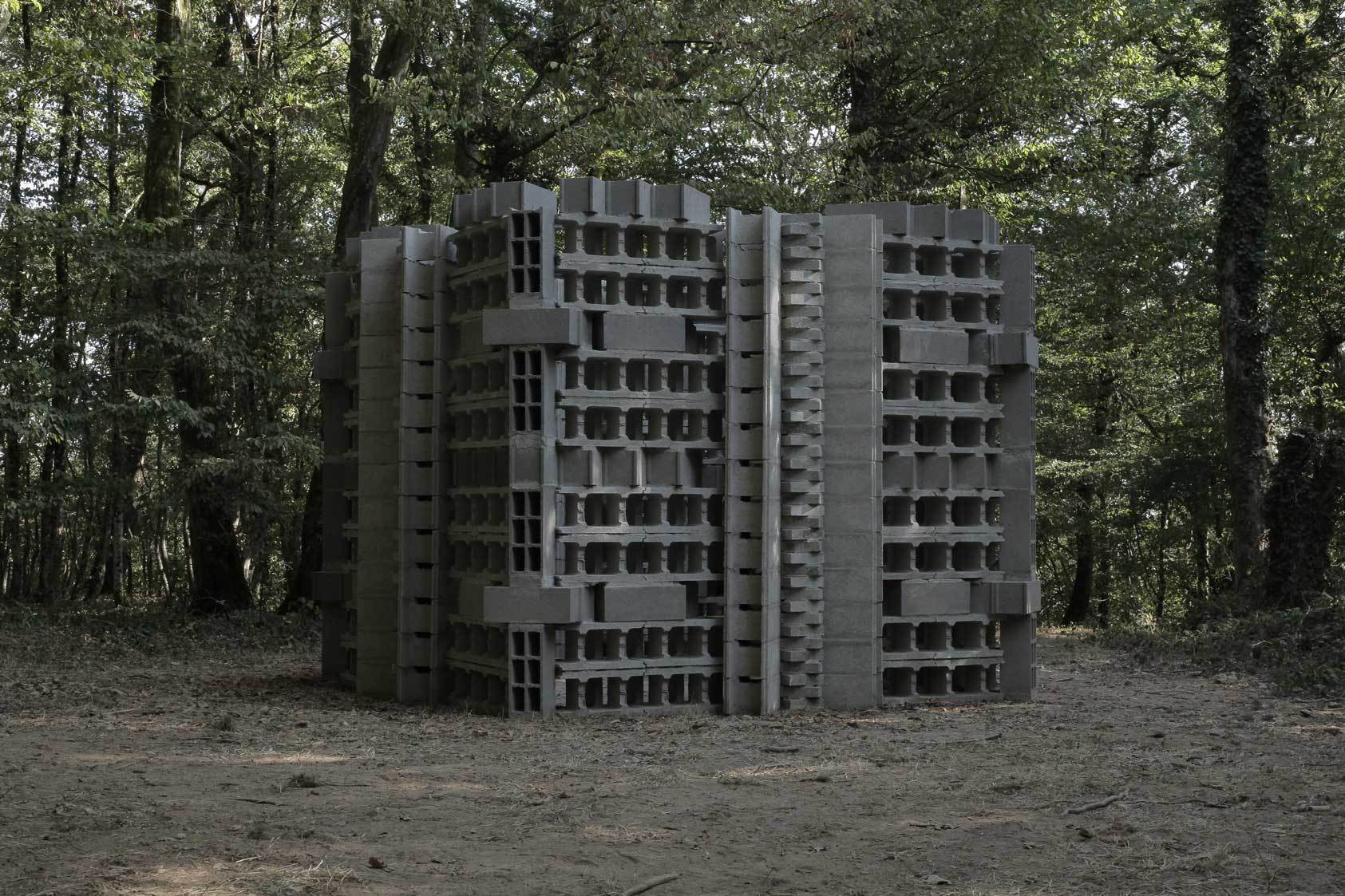 Gallery of Experimental Prototype Architecture Exhibited in French Park - 6