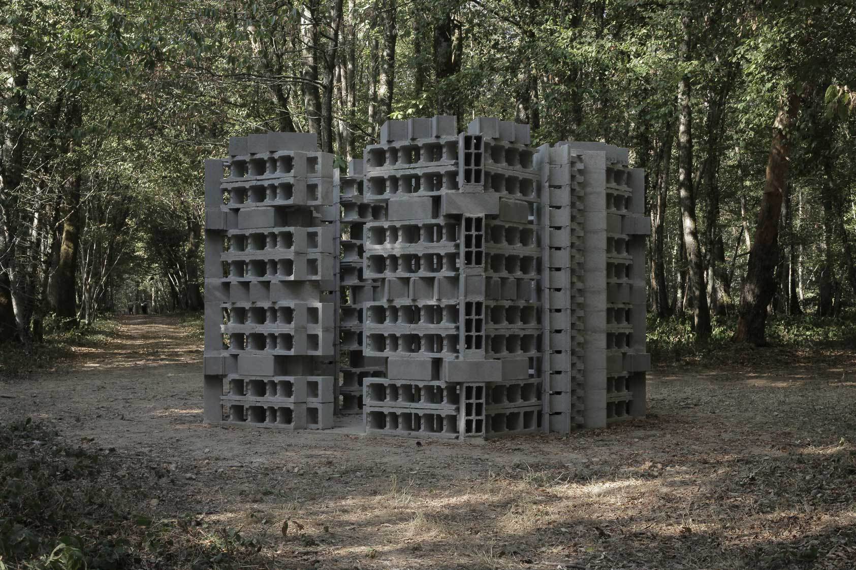 Gallery of Experimental Prototype Architecture Exhibited in French Park ...