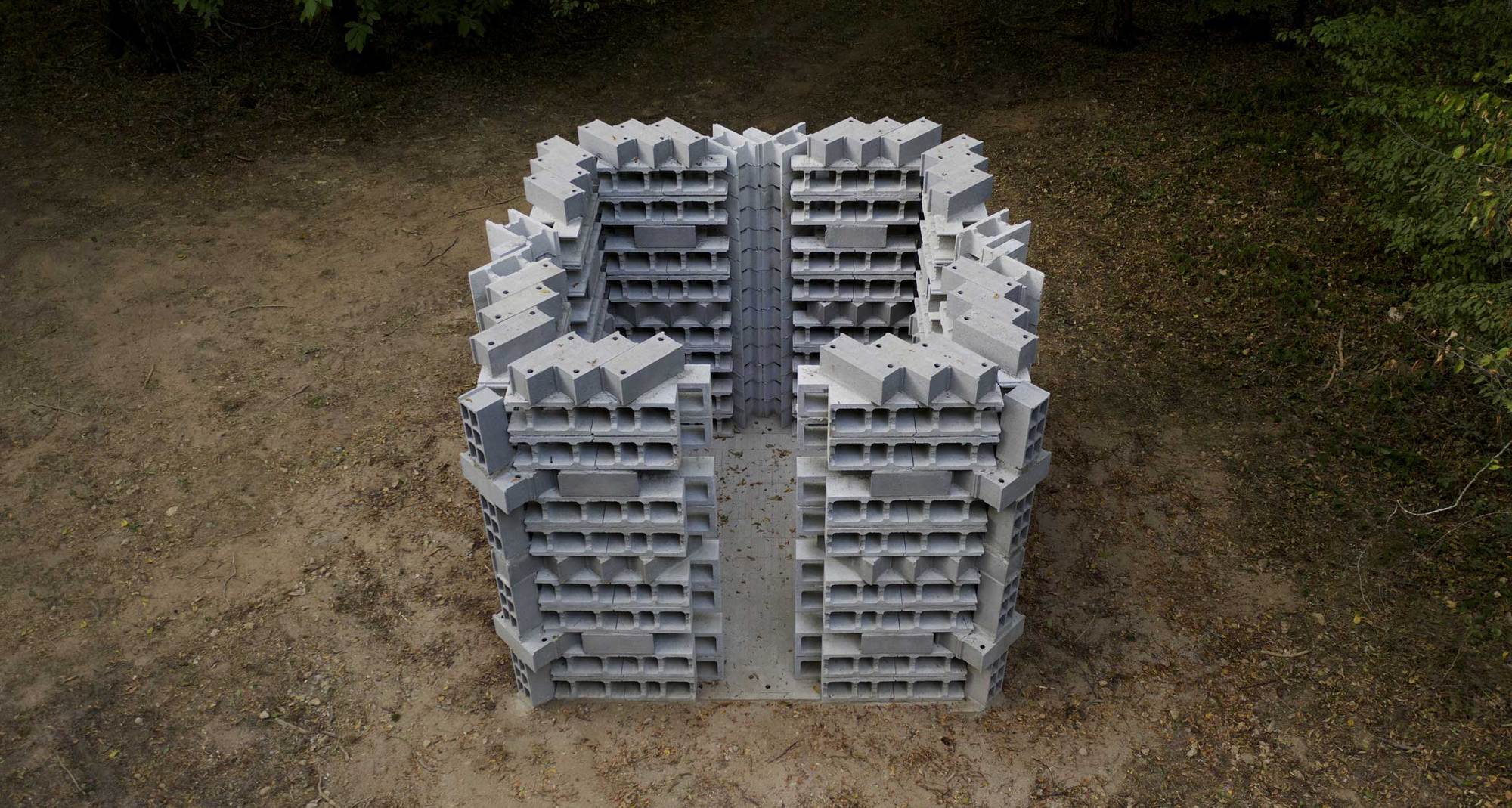 Experimental Prototype Architecture Exhibited in French Park | ArchDaily