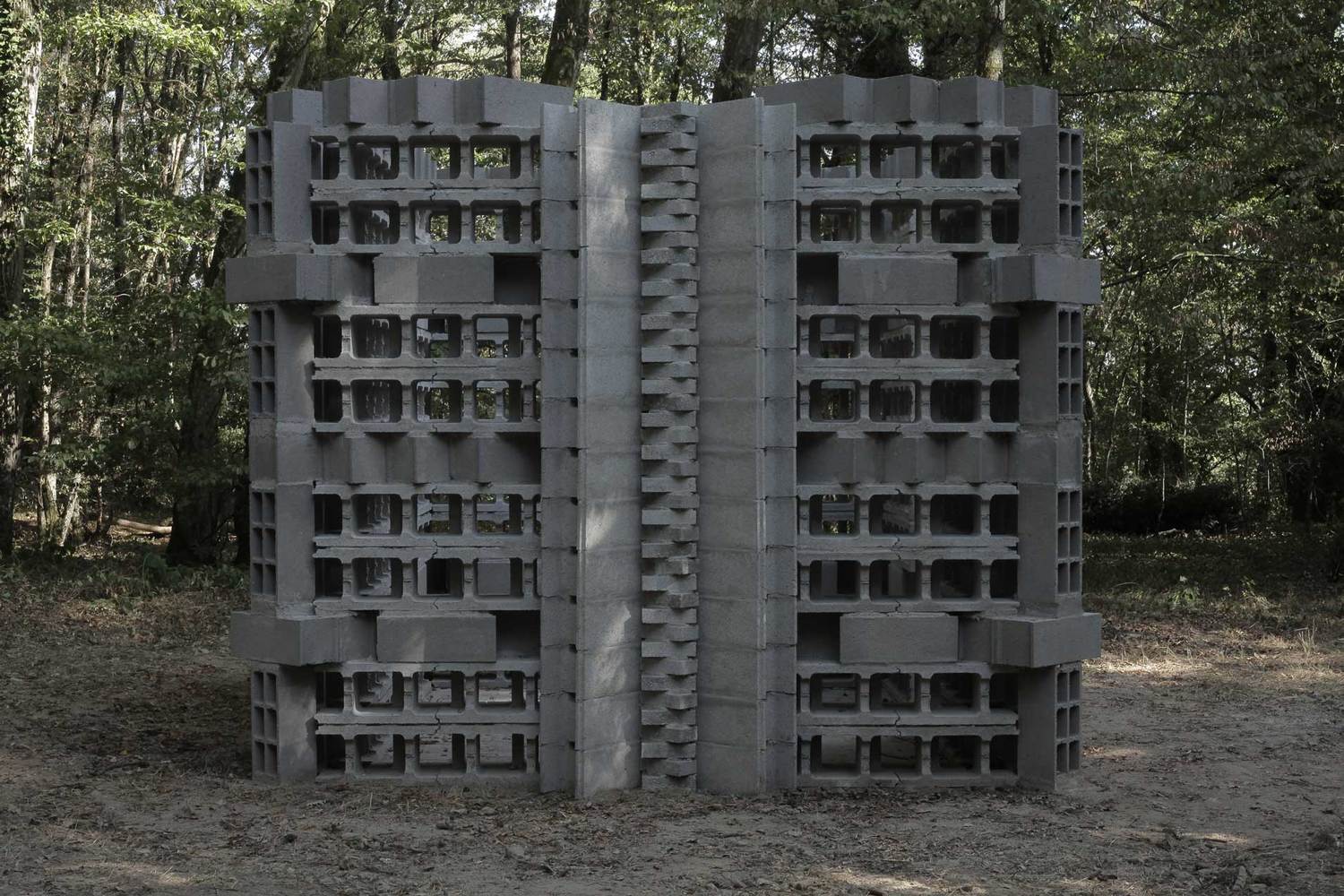 Gallery of Experimental Prototype Architecture Exhibited in French Park - 6