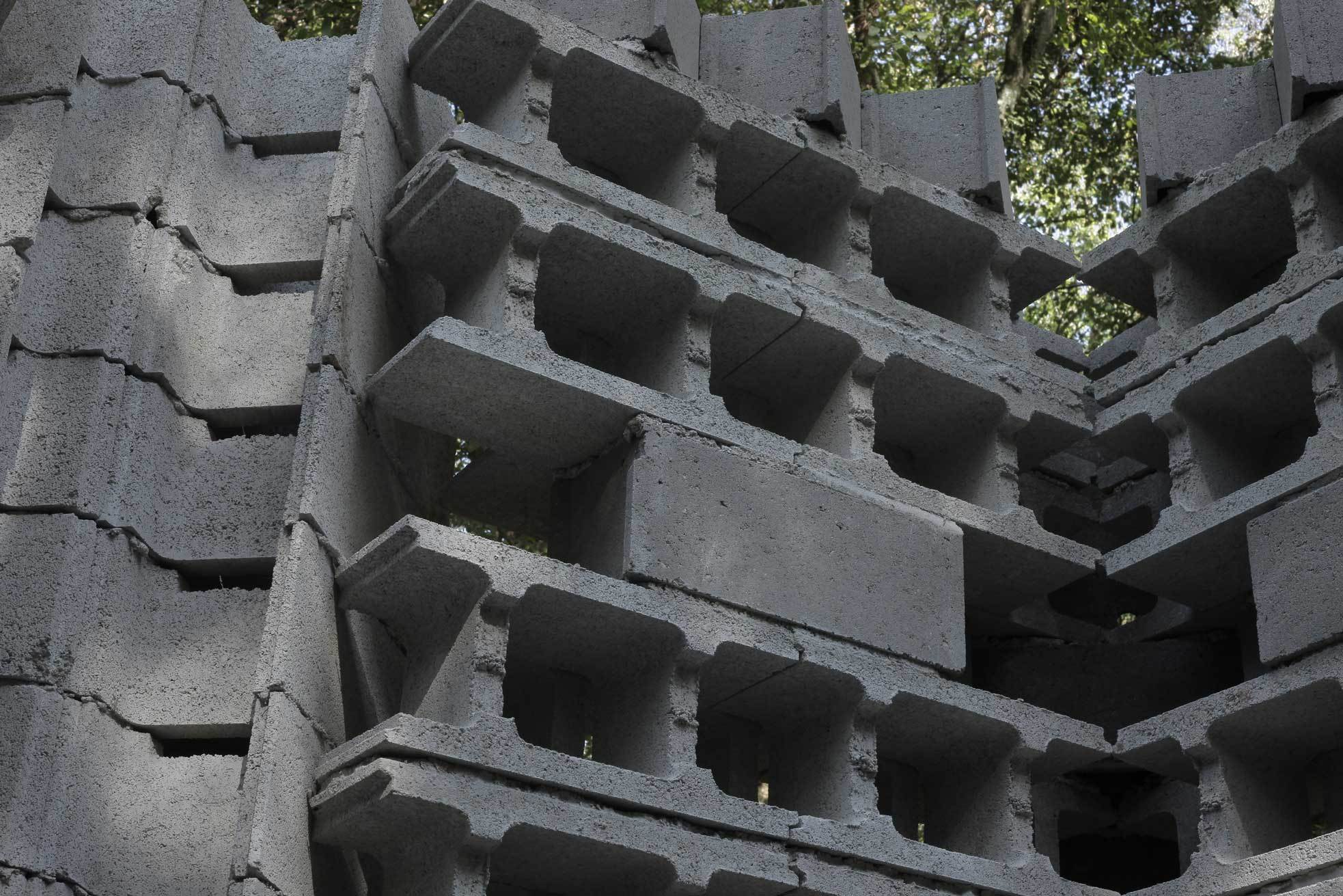 Gallery of Experimental Prototype Architecture Exhibited in French Park - 2