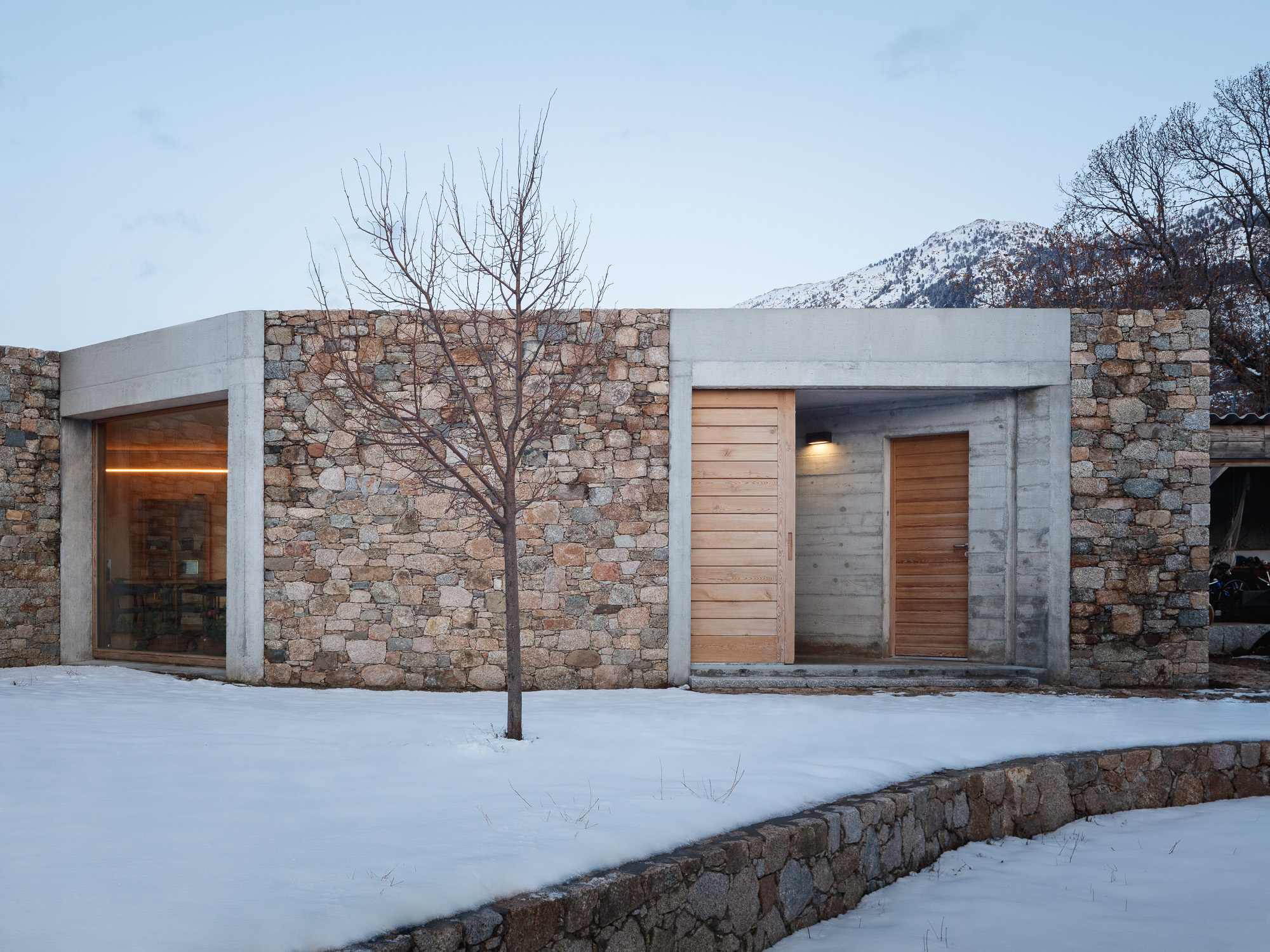 Gallery of Vanella House / Orma Architettura - 4