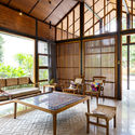 Traditional Affinity House / Thought Parallels | ArchDaily