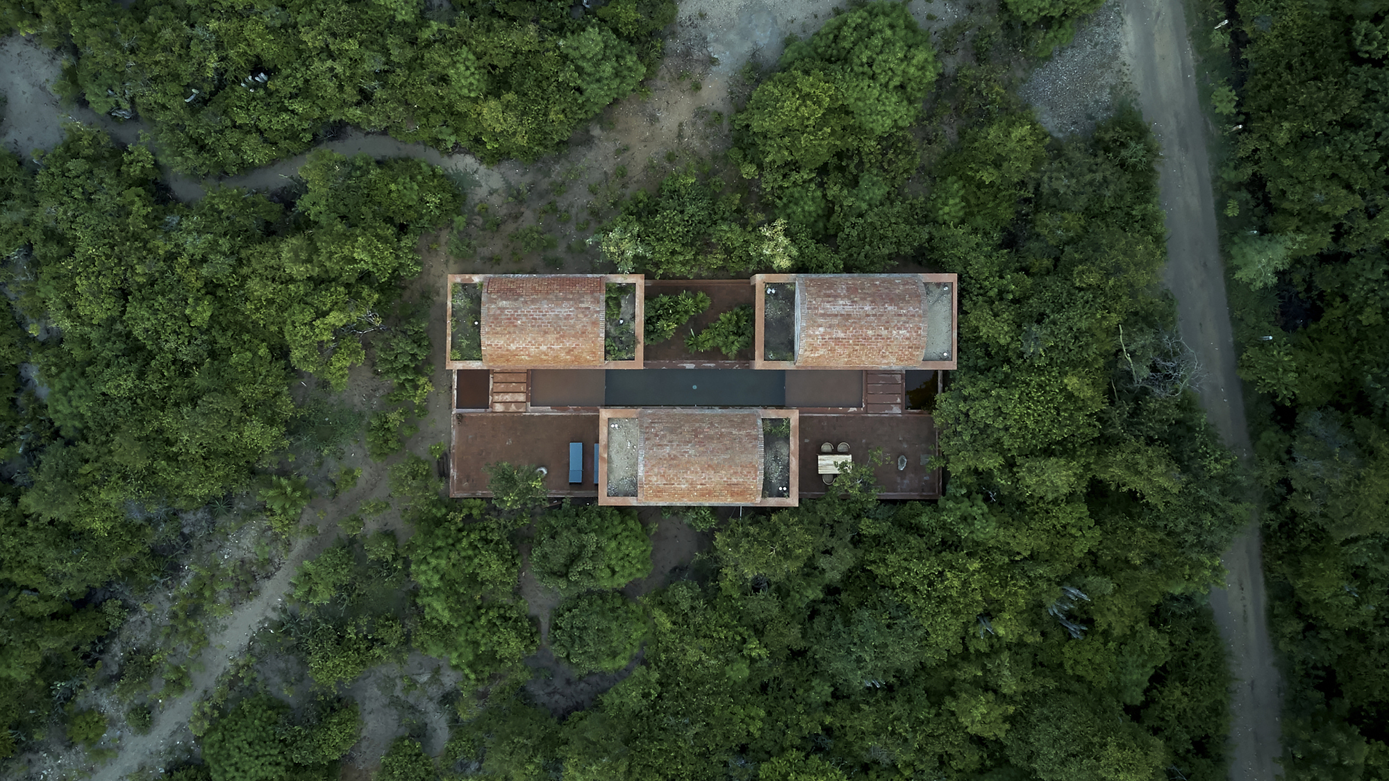 Gallery of Volta House / Ambrosi I Etchegaray - 8