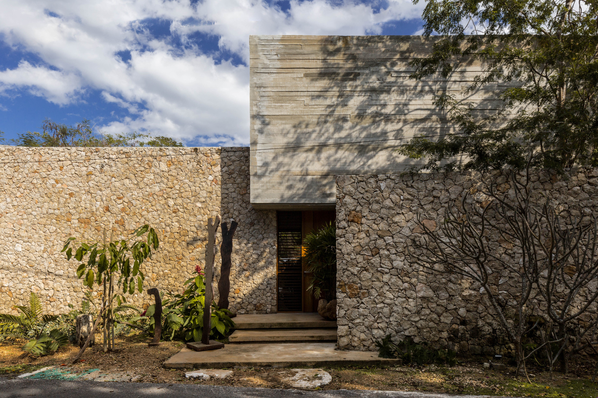 Gallery of Workshop House / Muñoz Arquitectos Asociados - 17