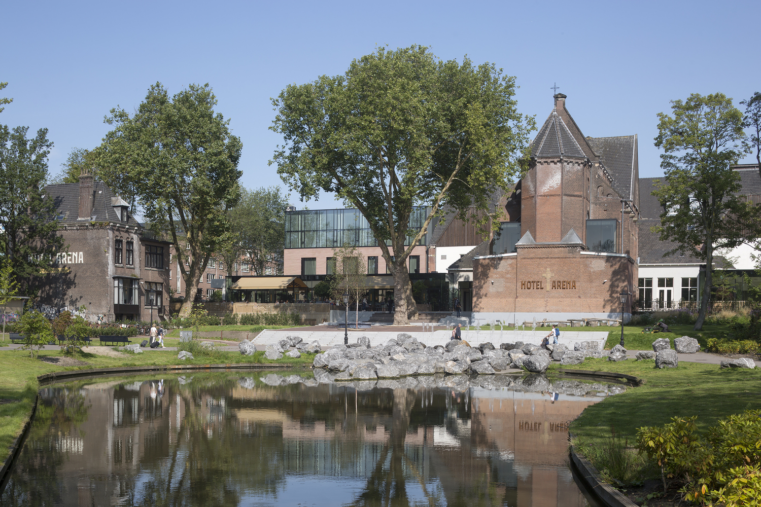 Gallery of Hotel Arena in Amsterdam / Team V Architecture - 8