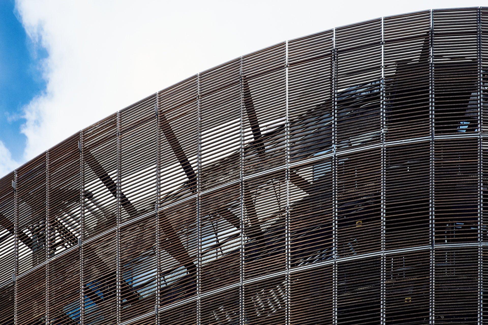 Galeria de Como escolher a melhor opção de brise-soleil para seu ...