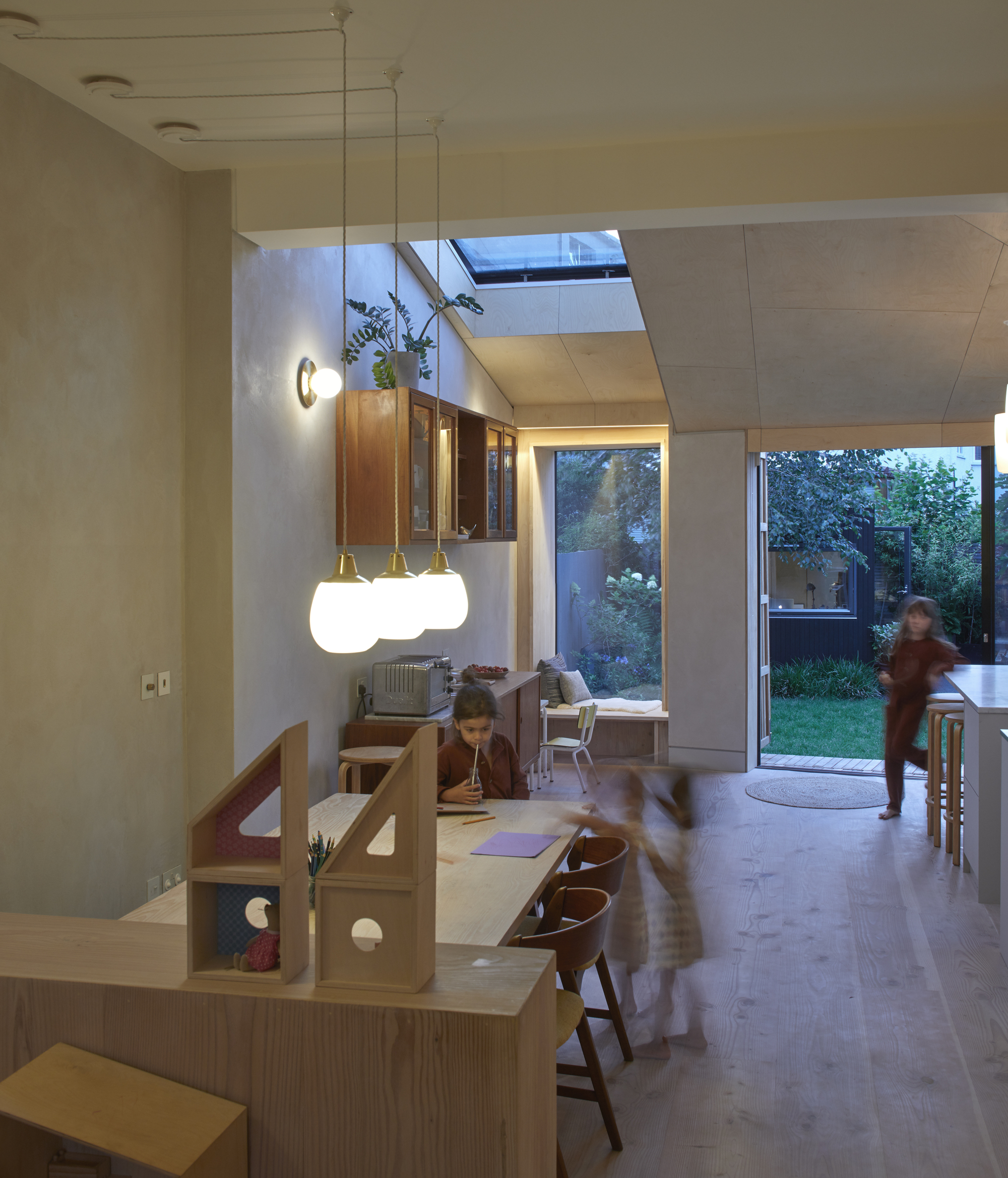 Gallery of Douglas House / RISE Design Studio - 26