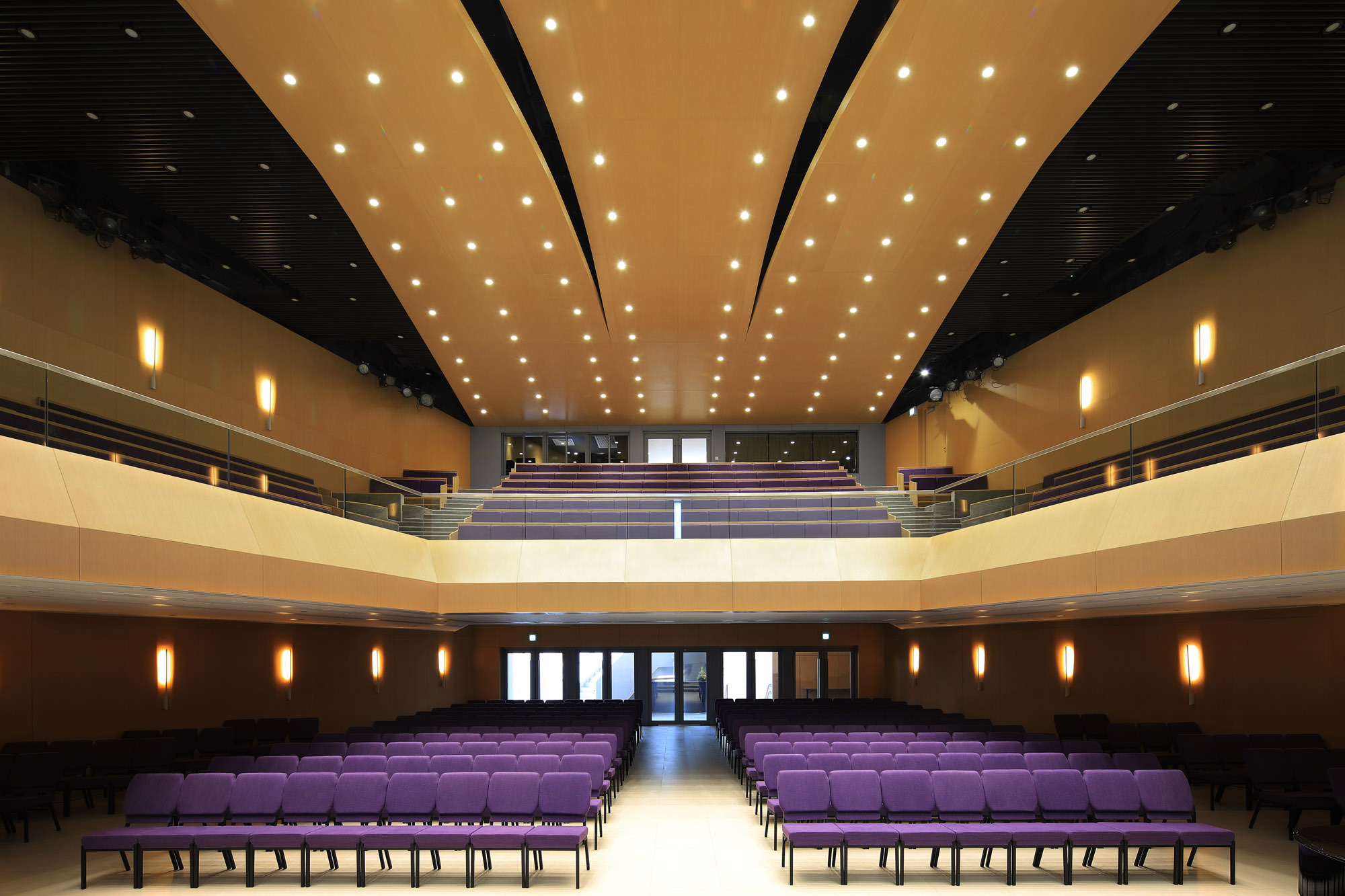 Gallery of Rocco Designs Skyscraper Church in Hong Kong - 7