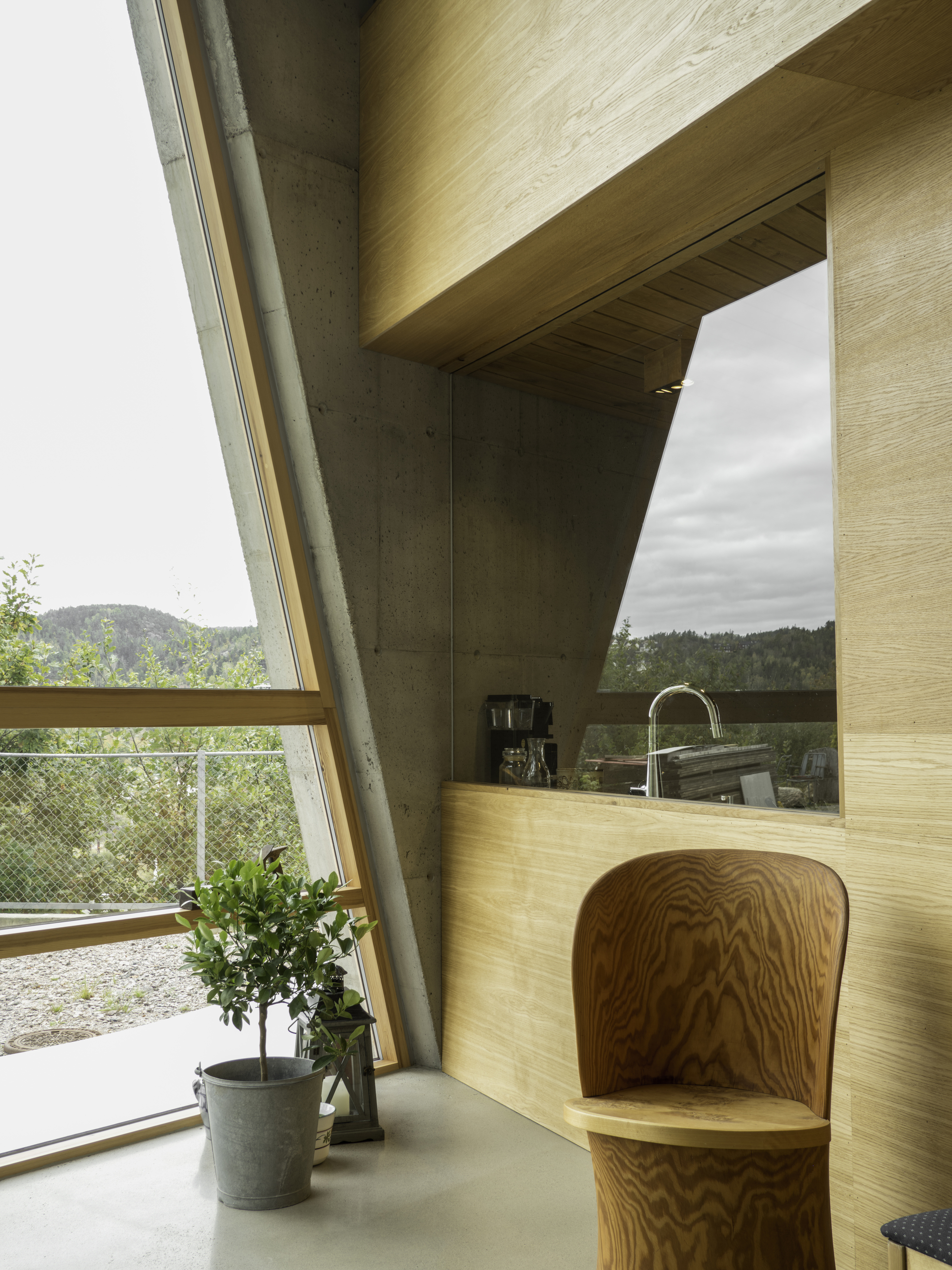 Galeria de Casa Hexagono / Hoem + Folstad Arkitekter - 18