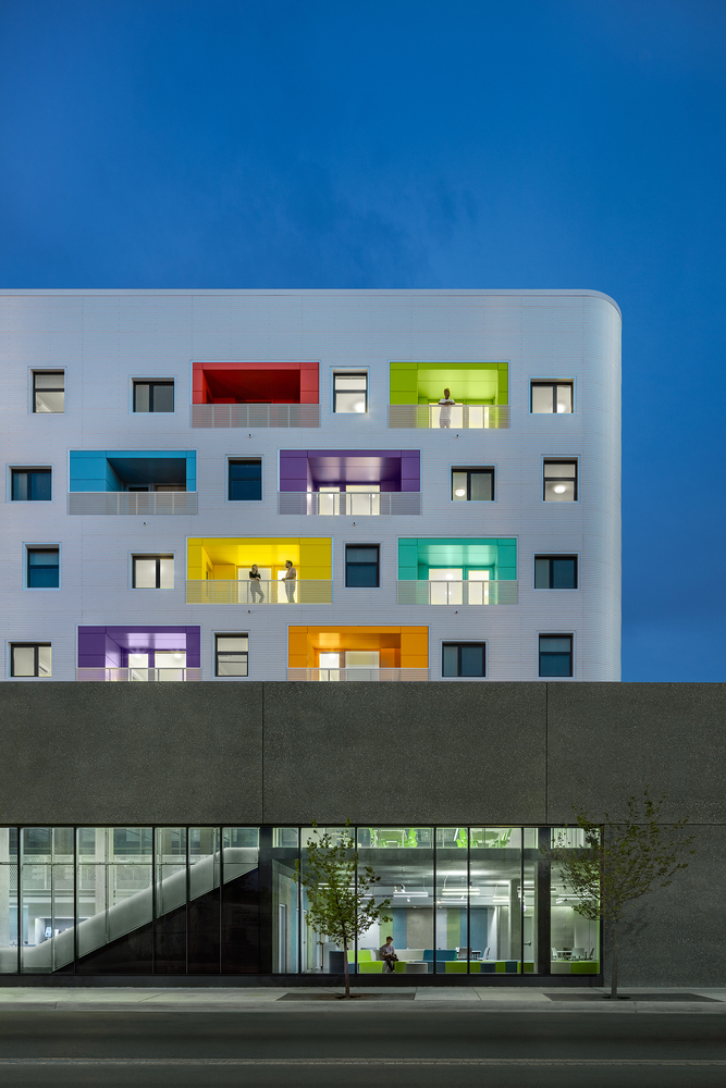 Gallery of Independence Library and Apartments / John Ronan Architects - 19