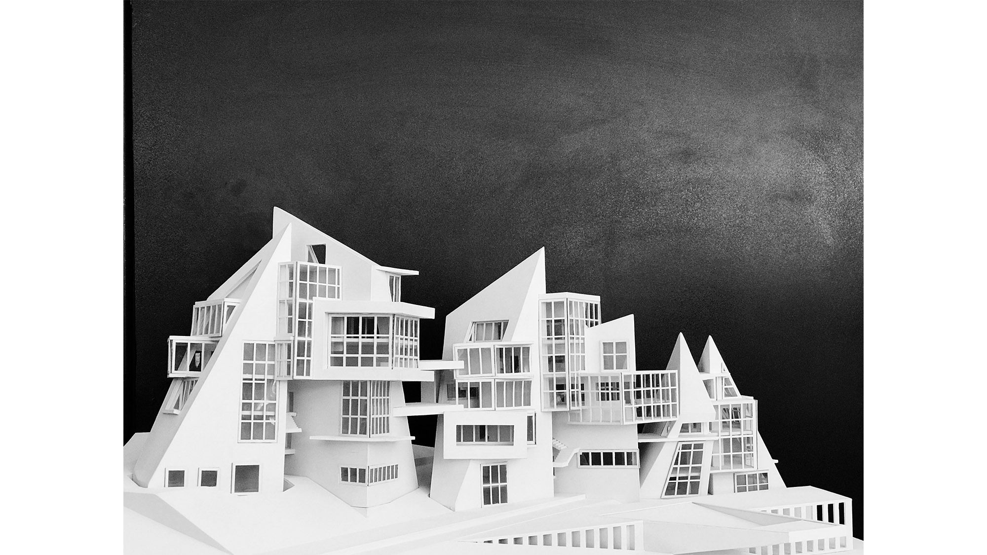 Gallery of Complex Geometric Compositions as Houses on the Scenic Lands ...