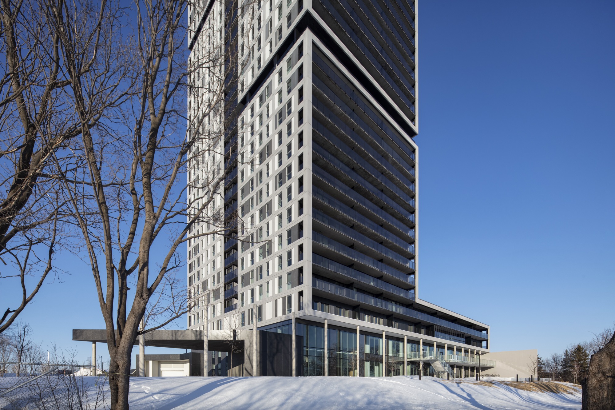 Gallery of Panorama Residential Building / ACDF Architecture - 25