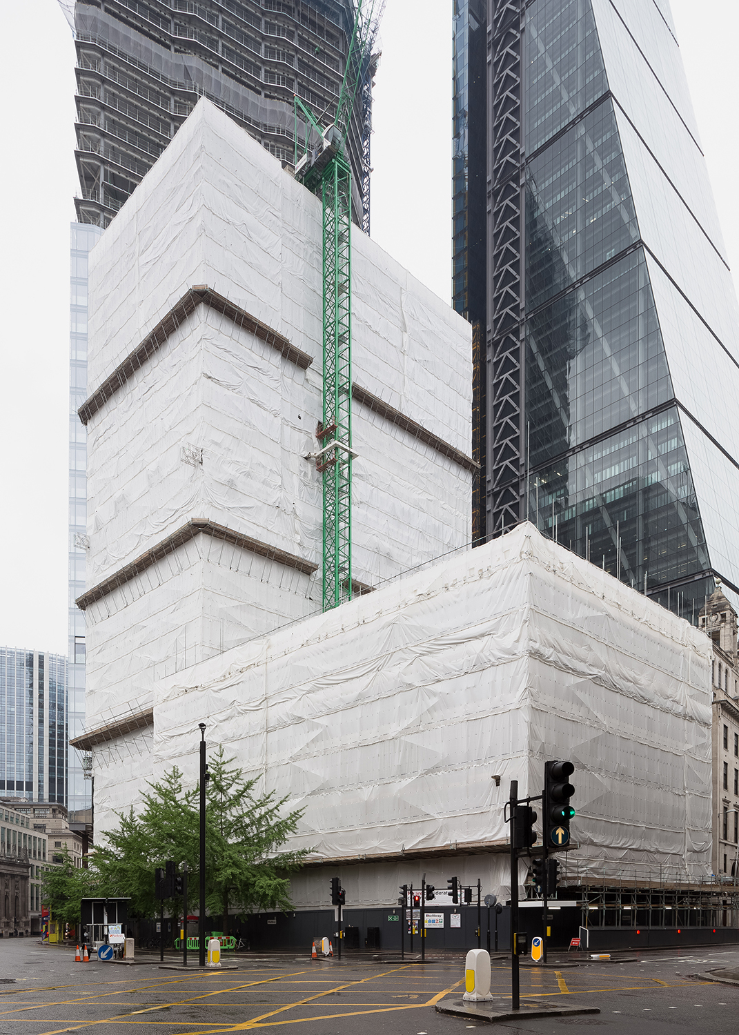 Gallery of Incomplete Structures Take the Spotlight in Photographic ...