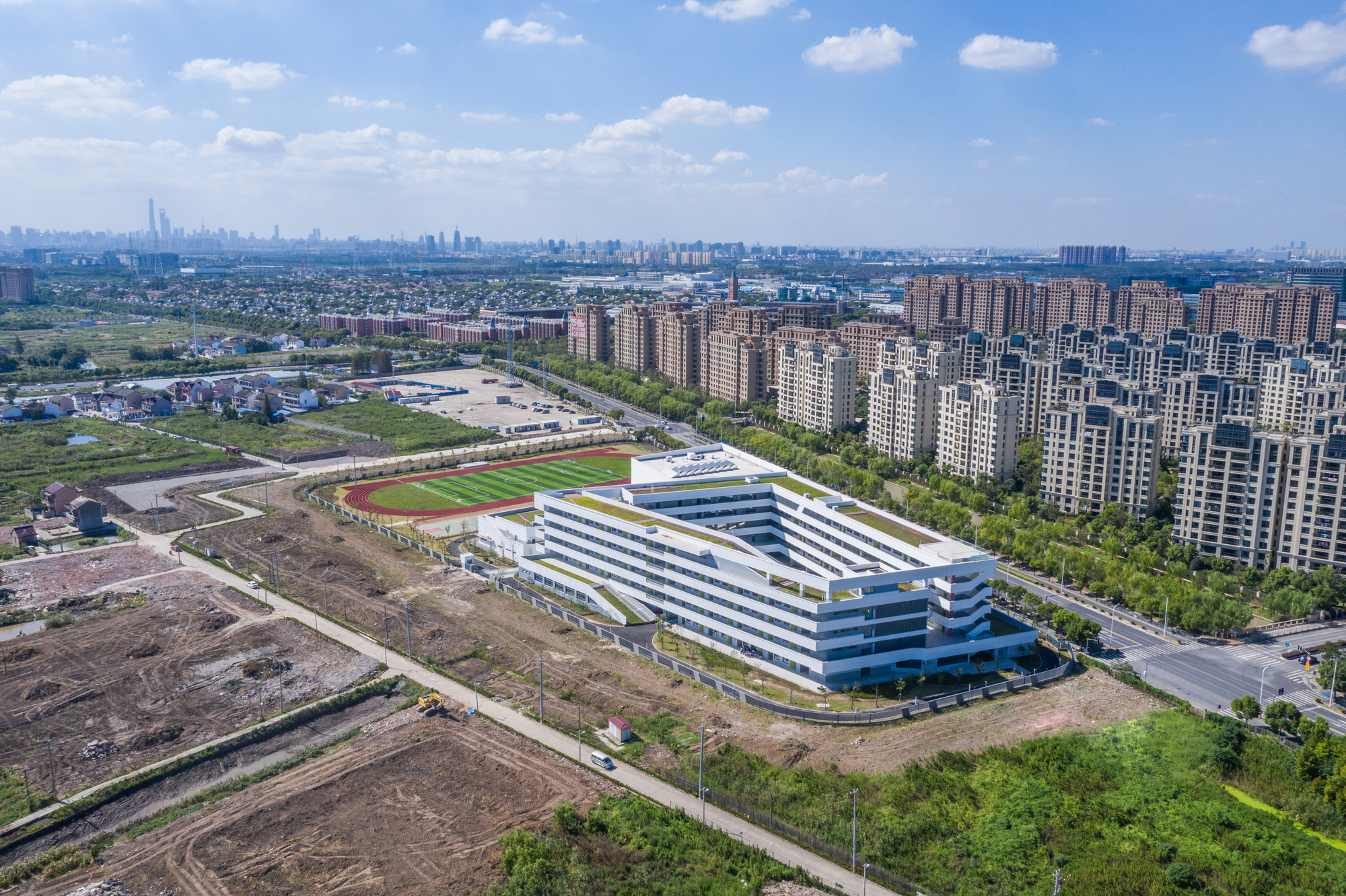 Gallery of Tangcheng Middle School / Huajian Group Shanghai ...