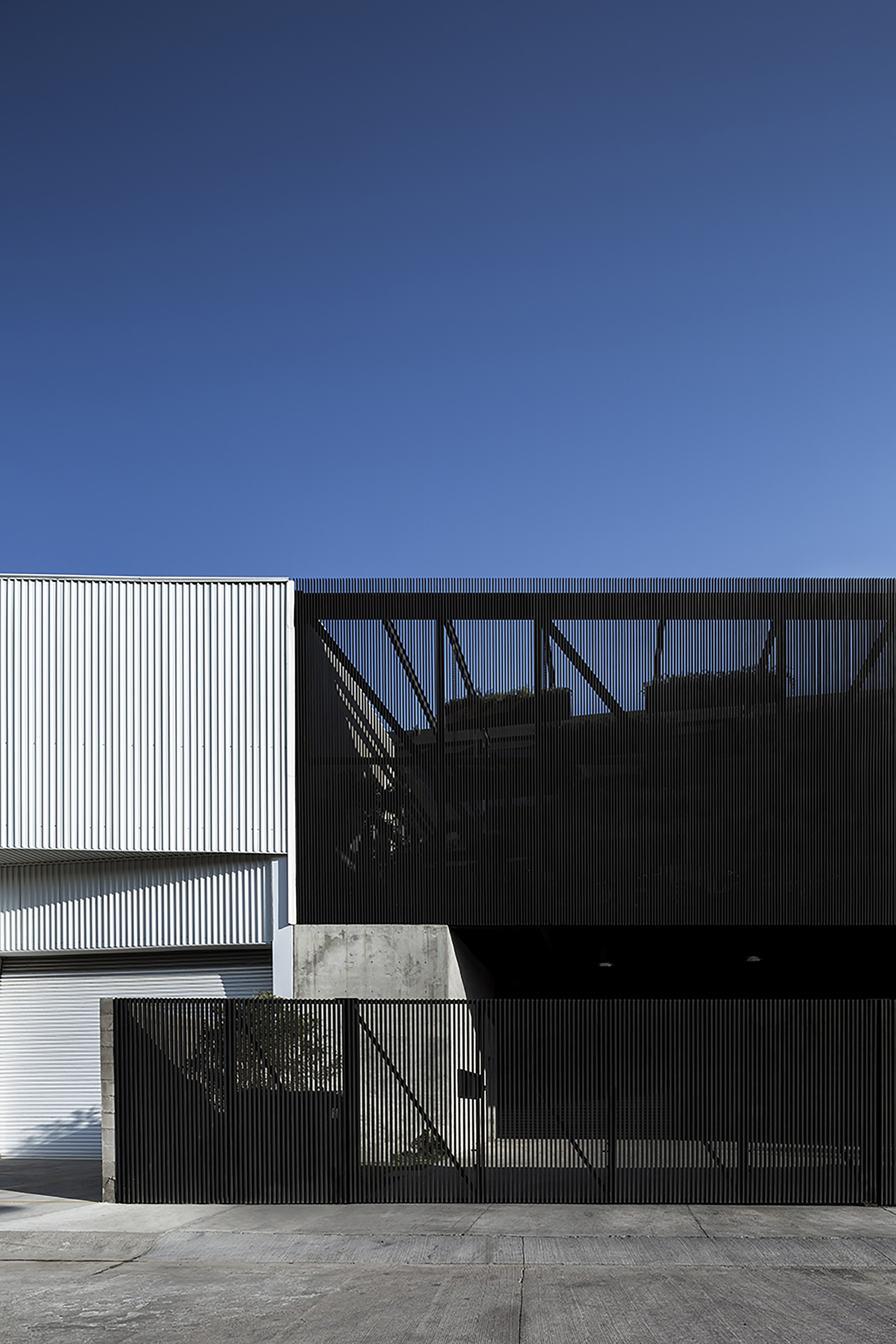 Galeria de Edifício Drea / Estudio Hidalgo - 14