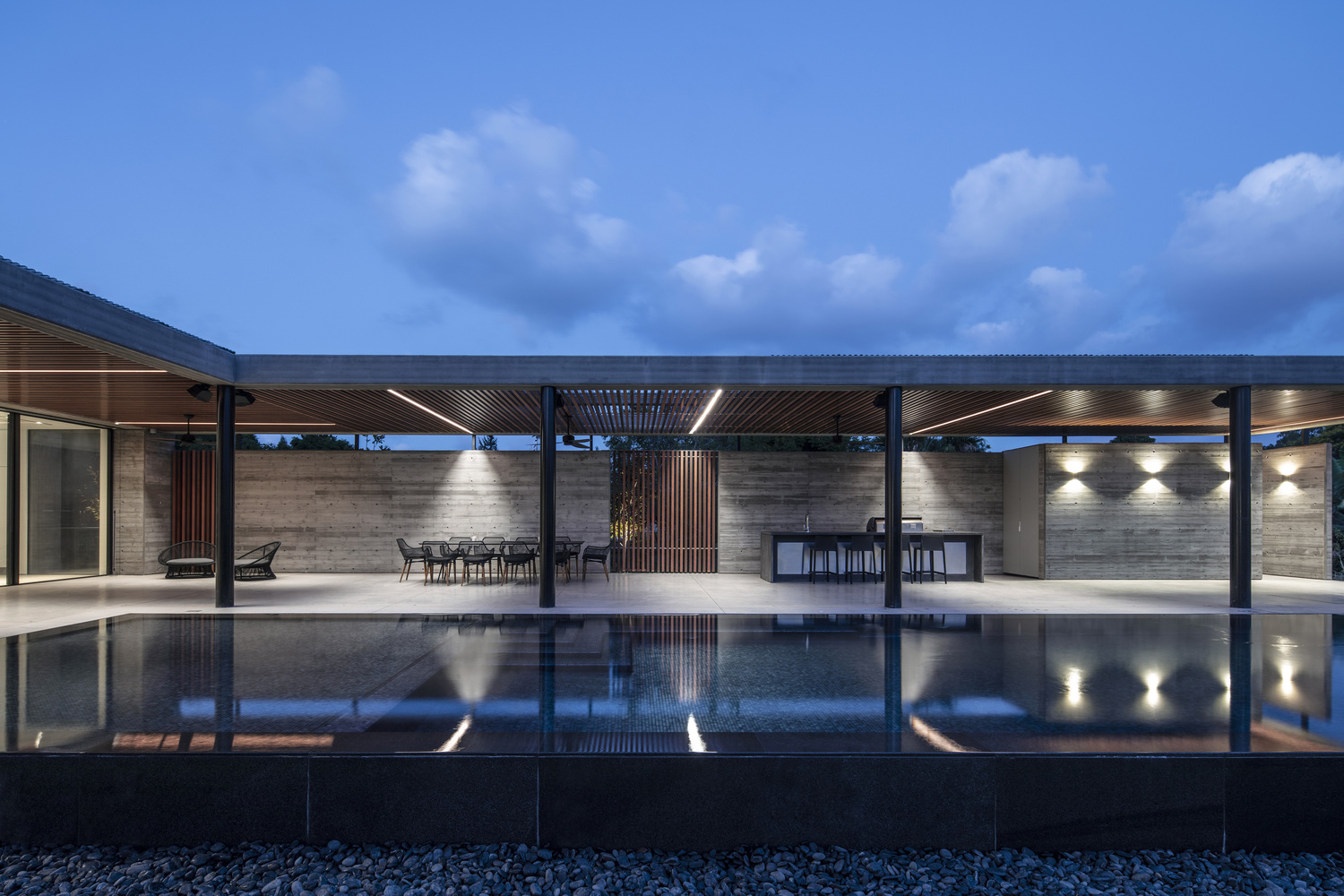 Gallery of Ecological House / Dan and Hila Israelevitz Architects - 19