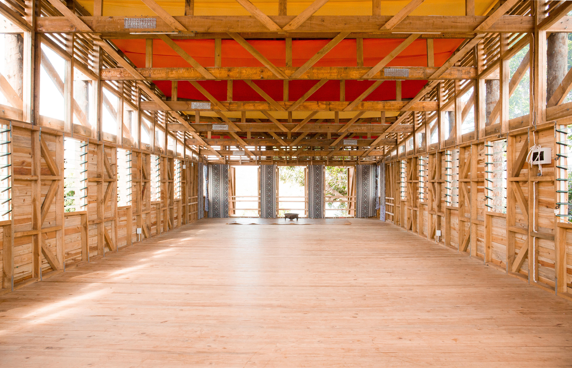 Gallery of Naidi Community Hall / CAUKIN Studio - 11