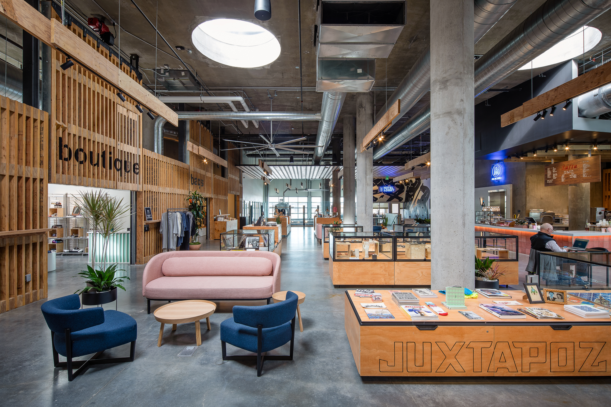 Gallery of Source Hotel / Dynia Architects - 2