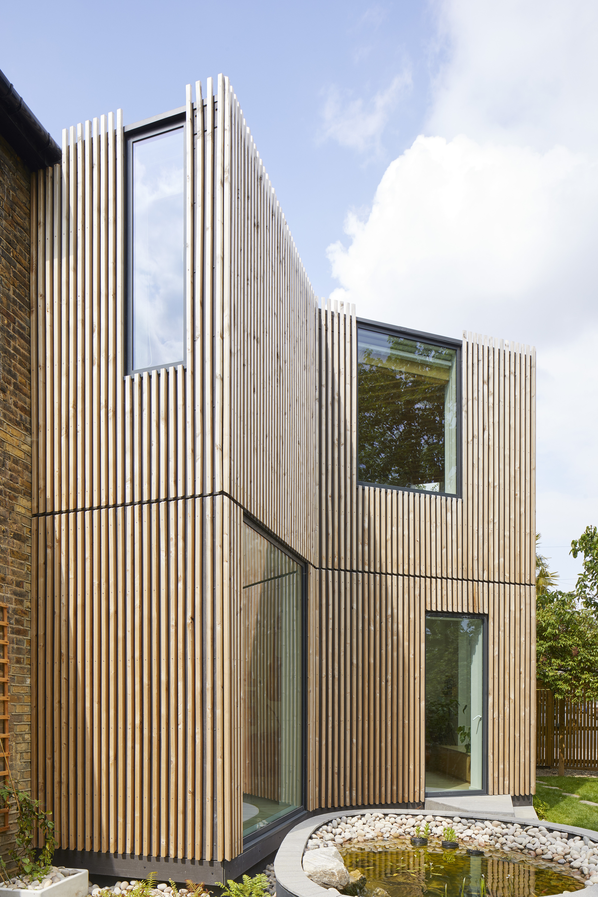 Gallery of Ash House / R2 Studio Architects - 12