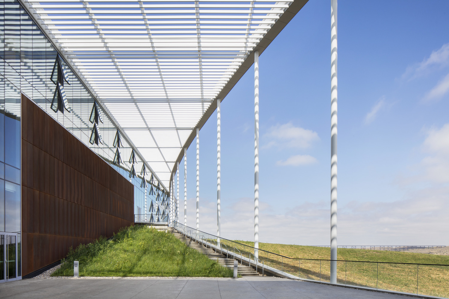 Gallery of University of Lethbridge Science Commons / KPMB Architects ...