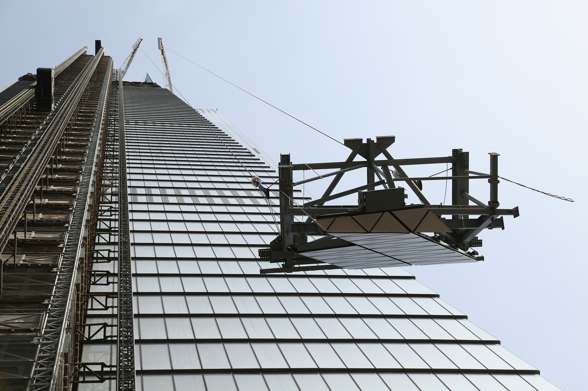 Gallery of Highest Outdoor Sky Deck in the Western Hemisphere Set to ...