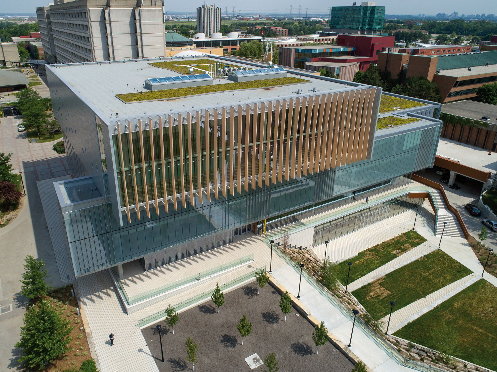 Gallery of York University Student Centre / CannonDesign - 6